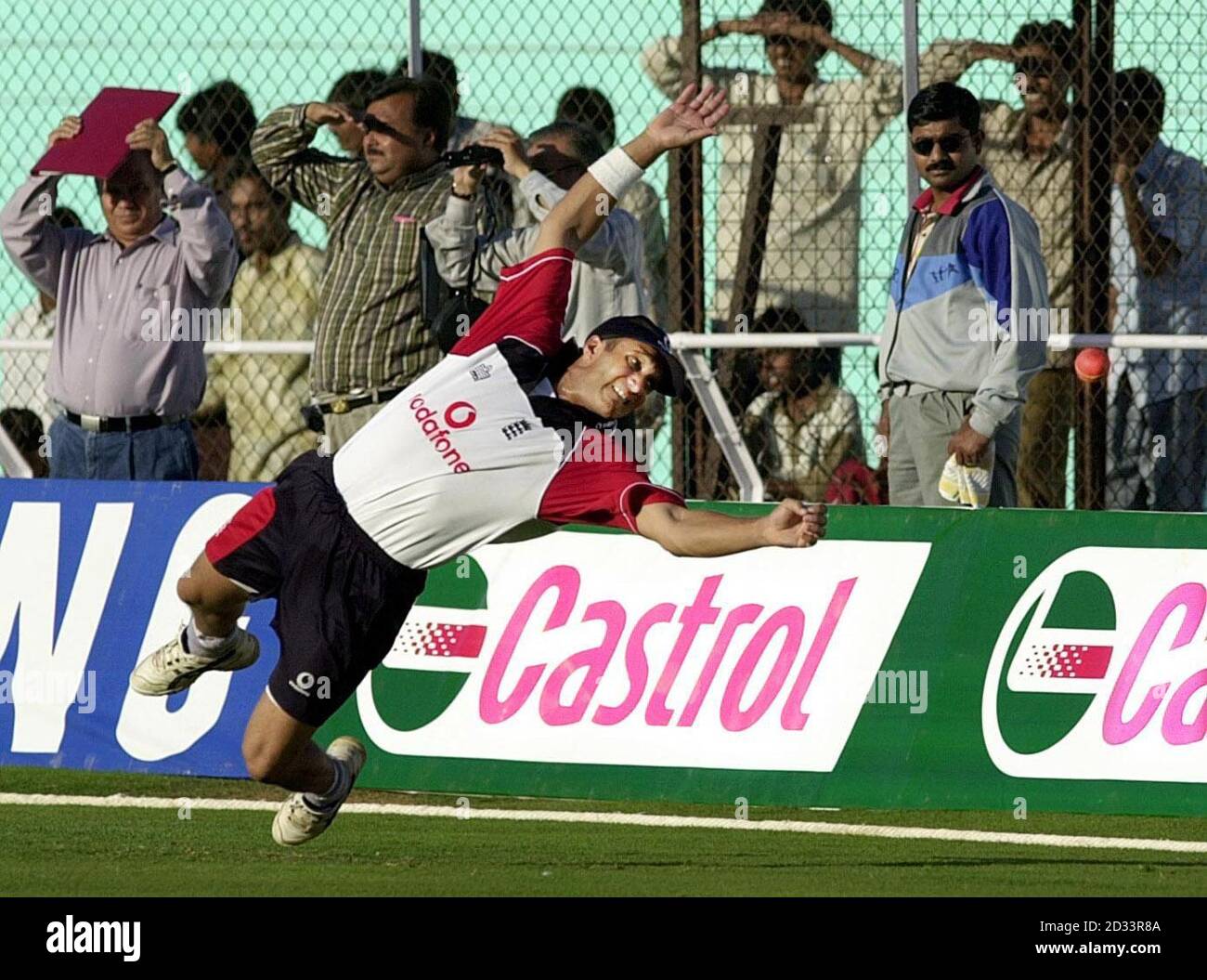 Slip catch practice hi-res stock photography and images - Alamy