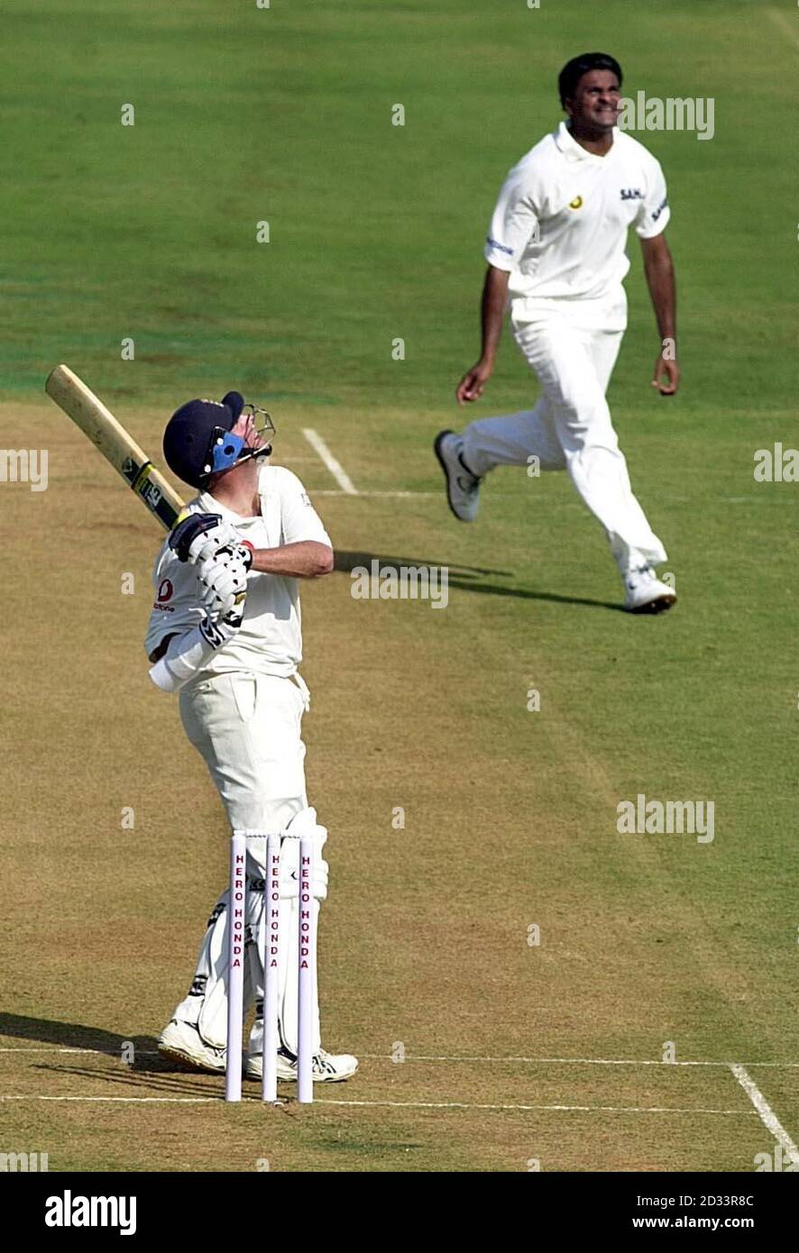 Indian bowler tinu yohanan hi-res stock photography and images - Alamy