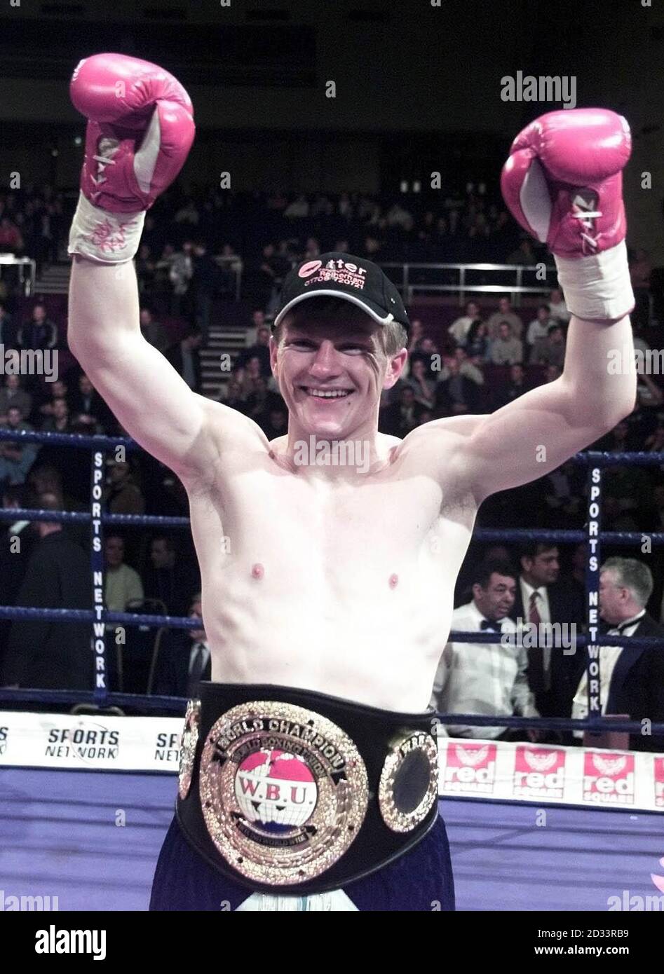 Holds arm aloft hi-res stock photography and images - Alamy