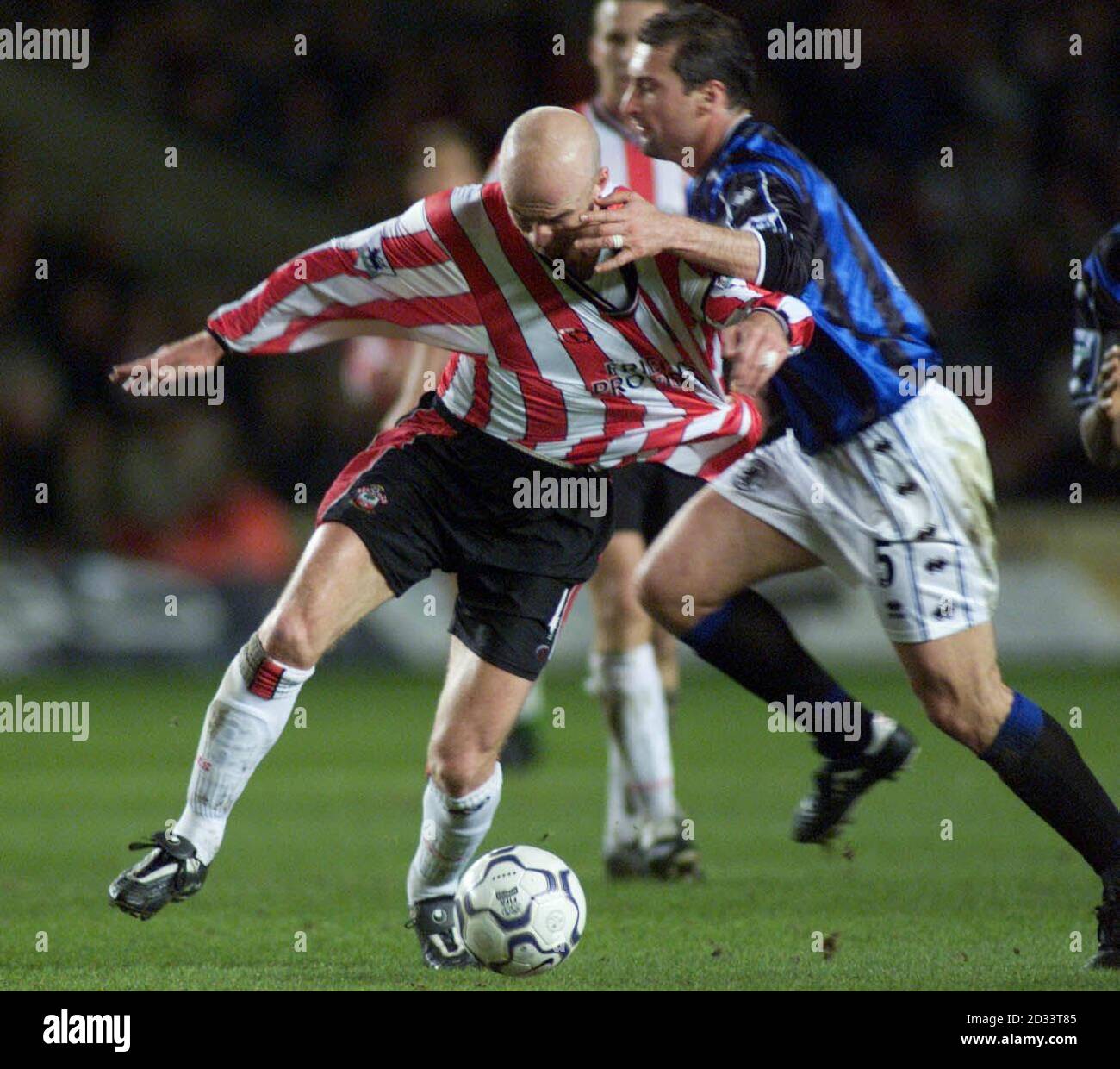 Fouls chris marsden southampton hi-res stock photography and images - Alamy