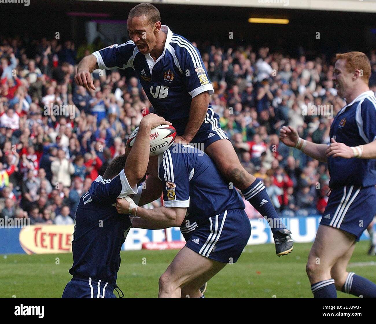 Sport rugby league action gary connolly hi-res stock photography and ...