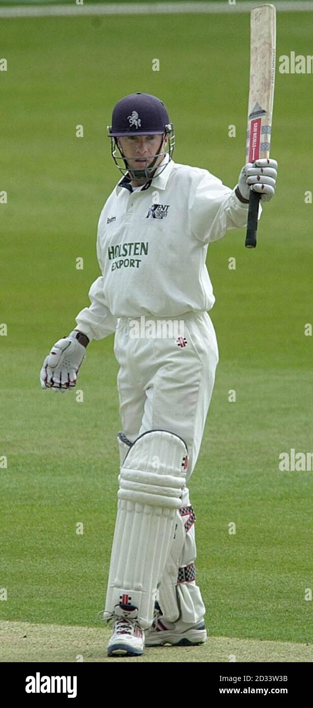 Kent's David Fulton raises his bat after scoring a century against Sri ...
