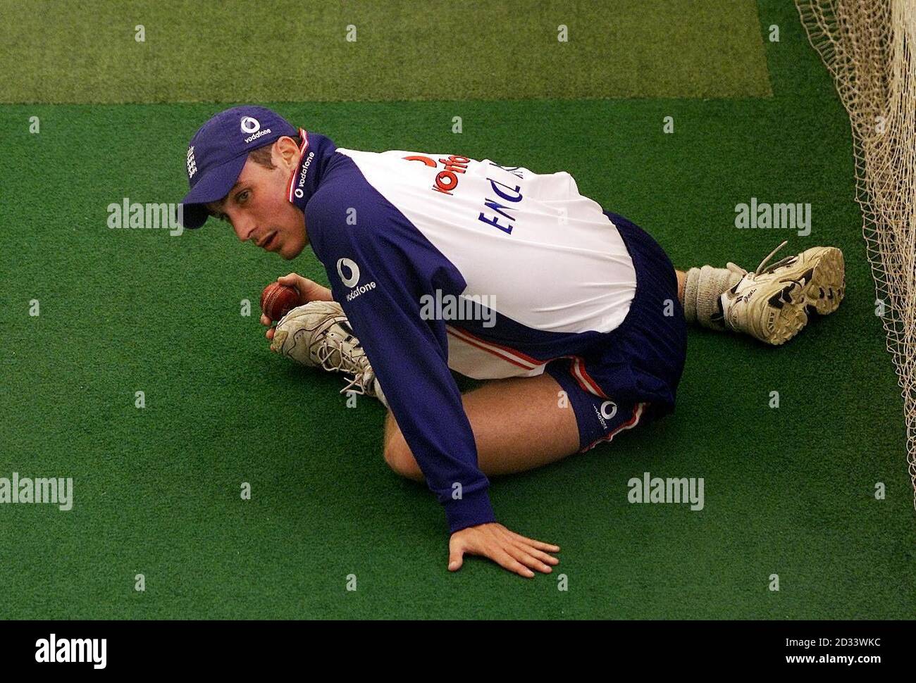 Indoor cricket nets hi-res stock photography and images - Alamy
