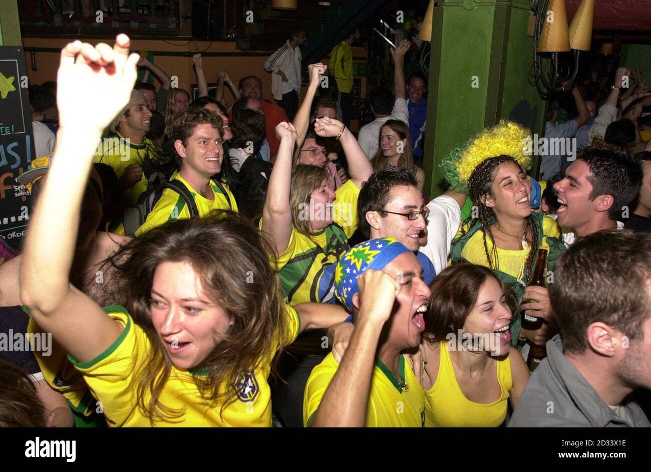 Sport football celebrating fans fifa world cup 2002 hi-res stock ...