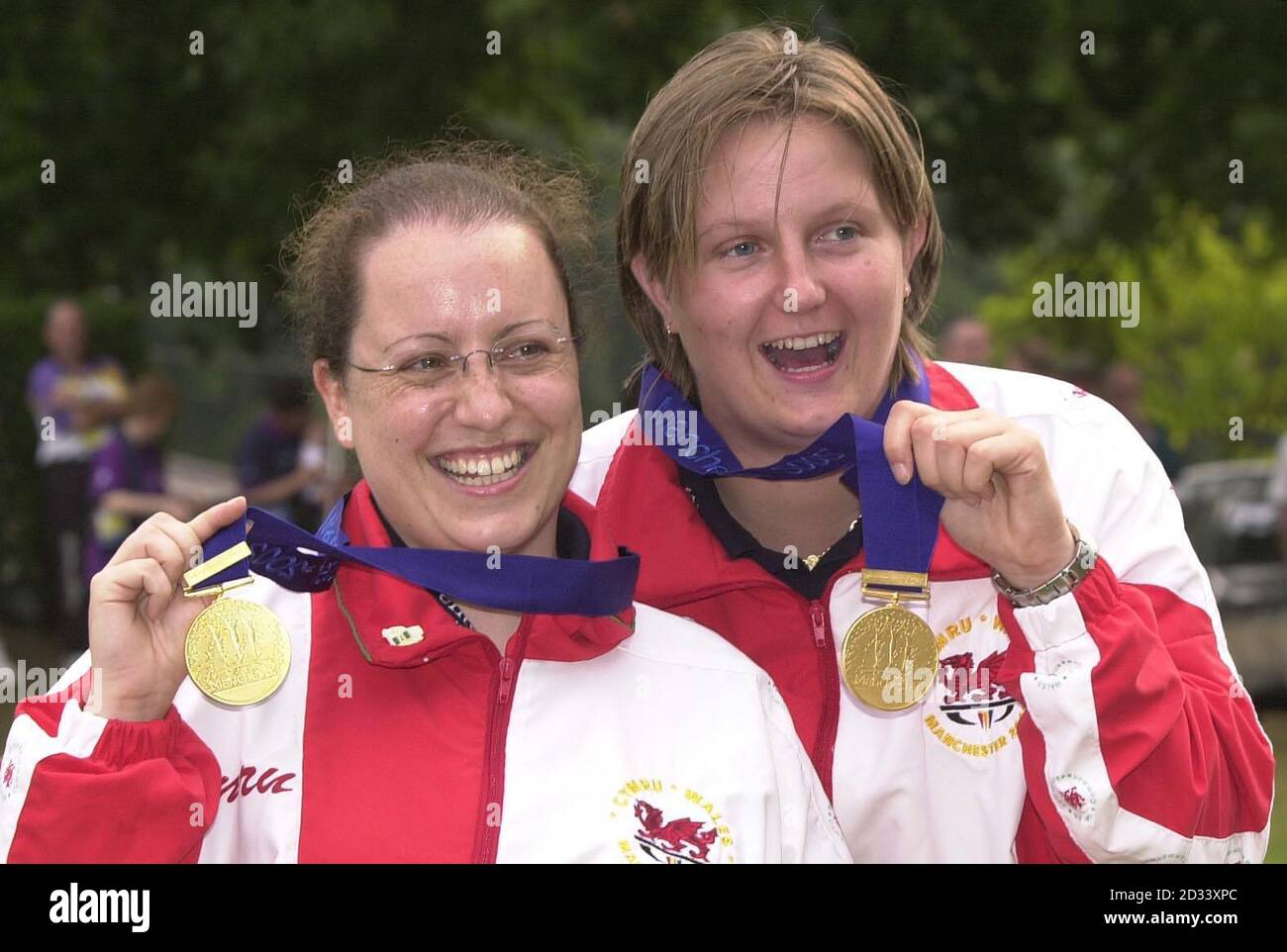 Gold Medalist Welsh Ceri Dallimore & Johanne Brekke with thier Gold ...