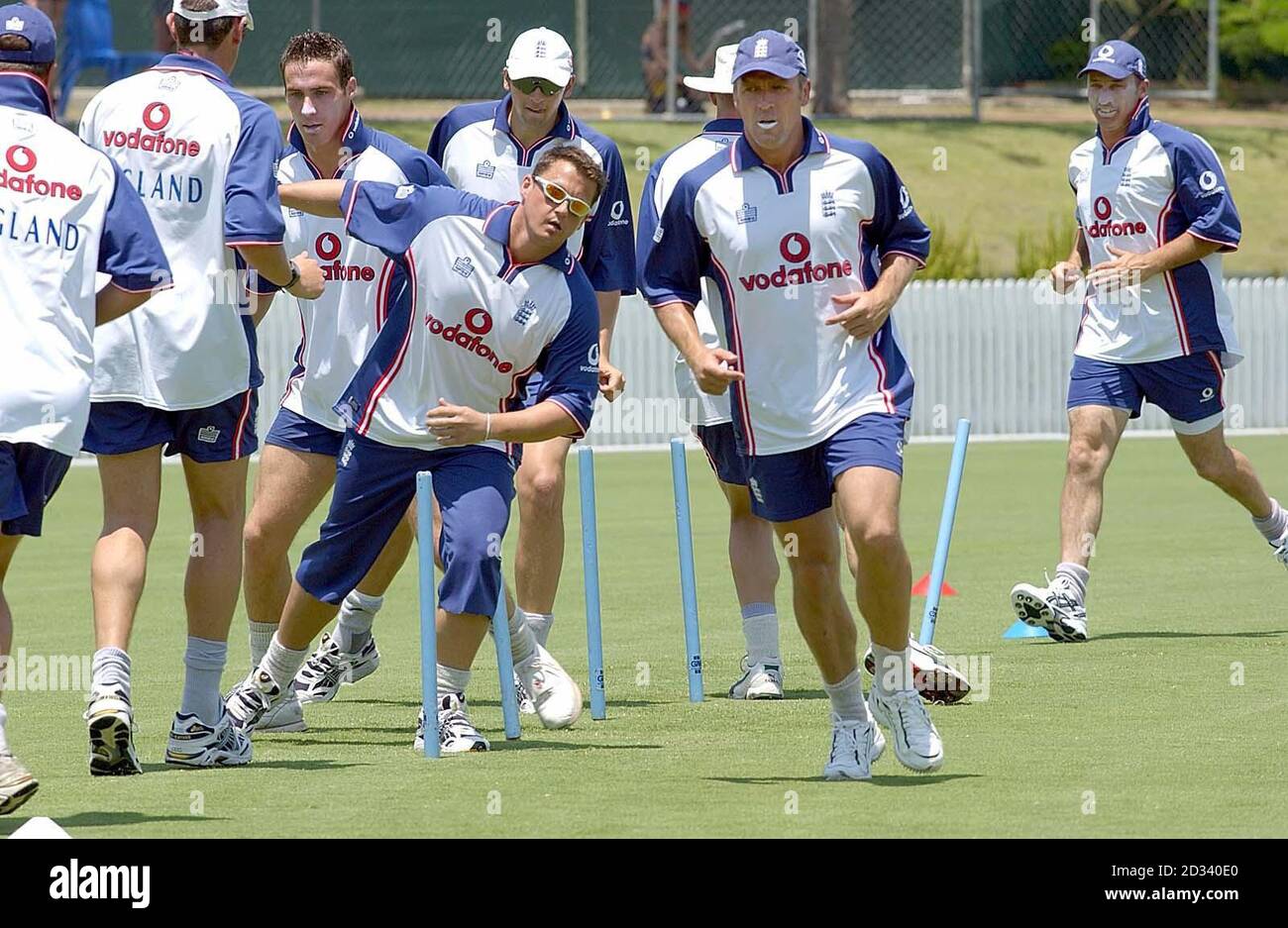 EDITORIAL USE ONLY - NO COMMERCIAL USE: England's (facing, from L-R) Simon Jones, Stephen ...