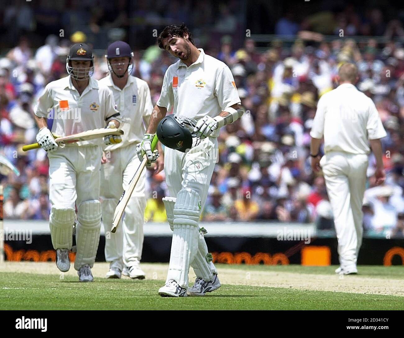 Jason gillespie test batting hi-res stock photography and images - Alamy