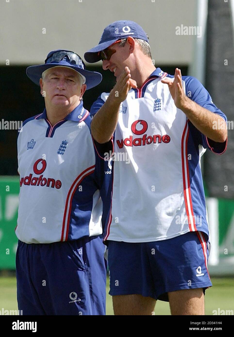 Sport cricket practice andrew caddick hi-res stock photography and ...