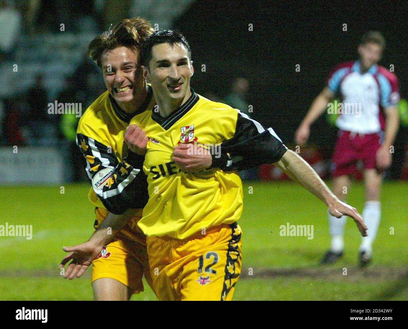 Nationwide 3rd division play off hi-res stock photography and images ...