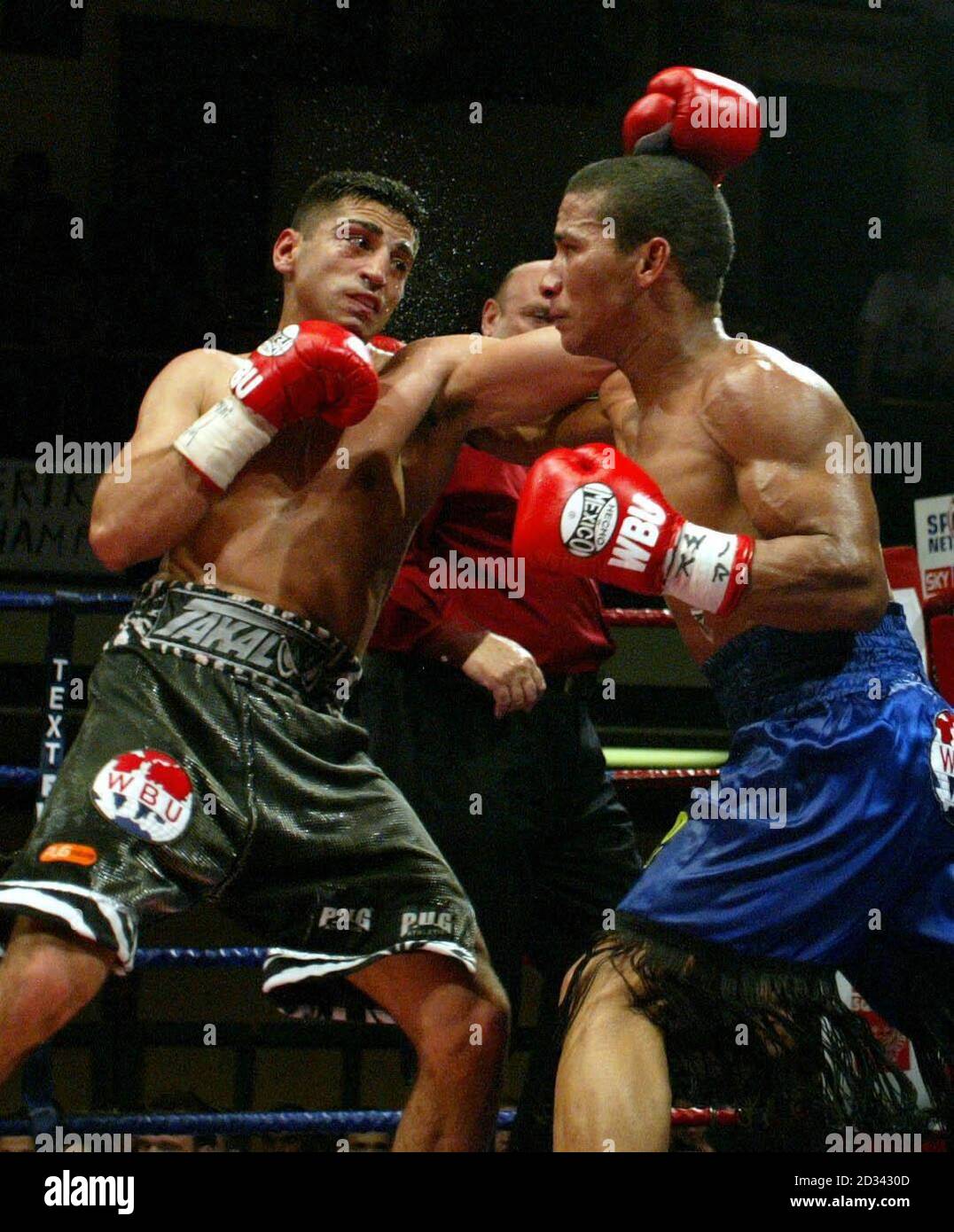 Takaloo from Margate (L) on his way to a points victory in his WBU ...