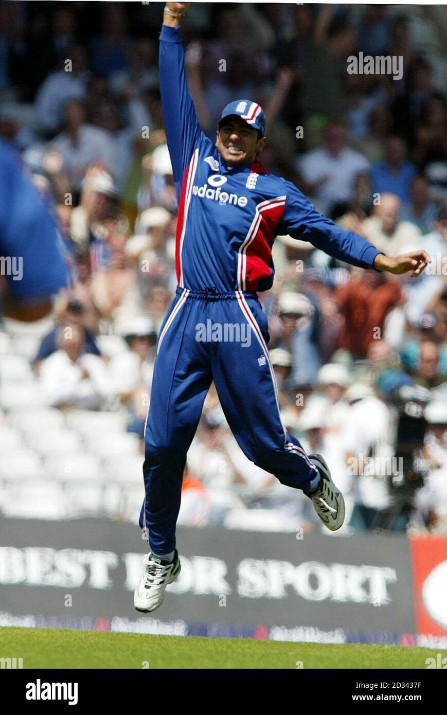 Captain vikram solanki hi-res stock photography and images - Alamy