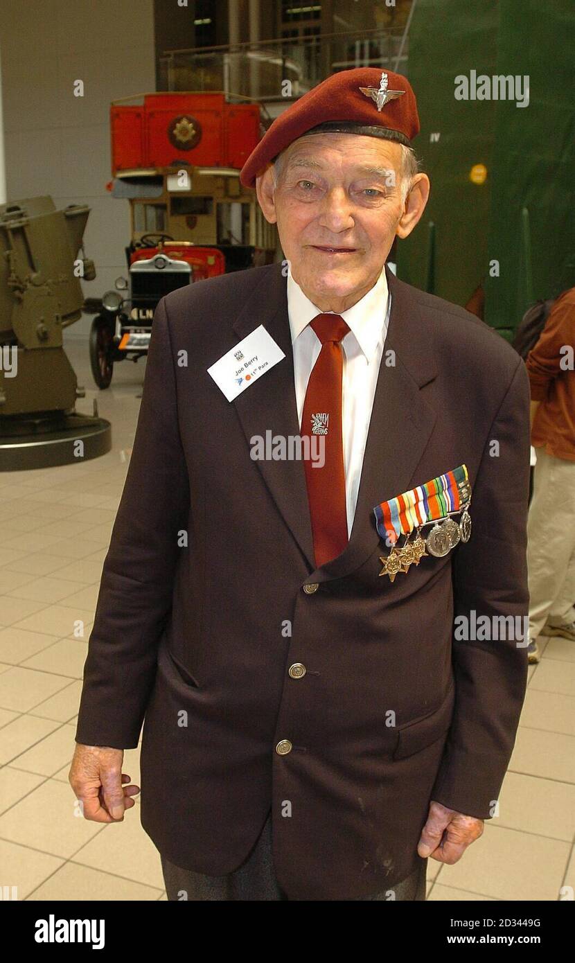 Up to 100 veterans gathered to mark the forthcoming 60th anniversary of ...