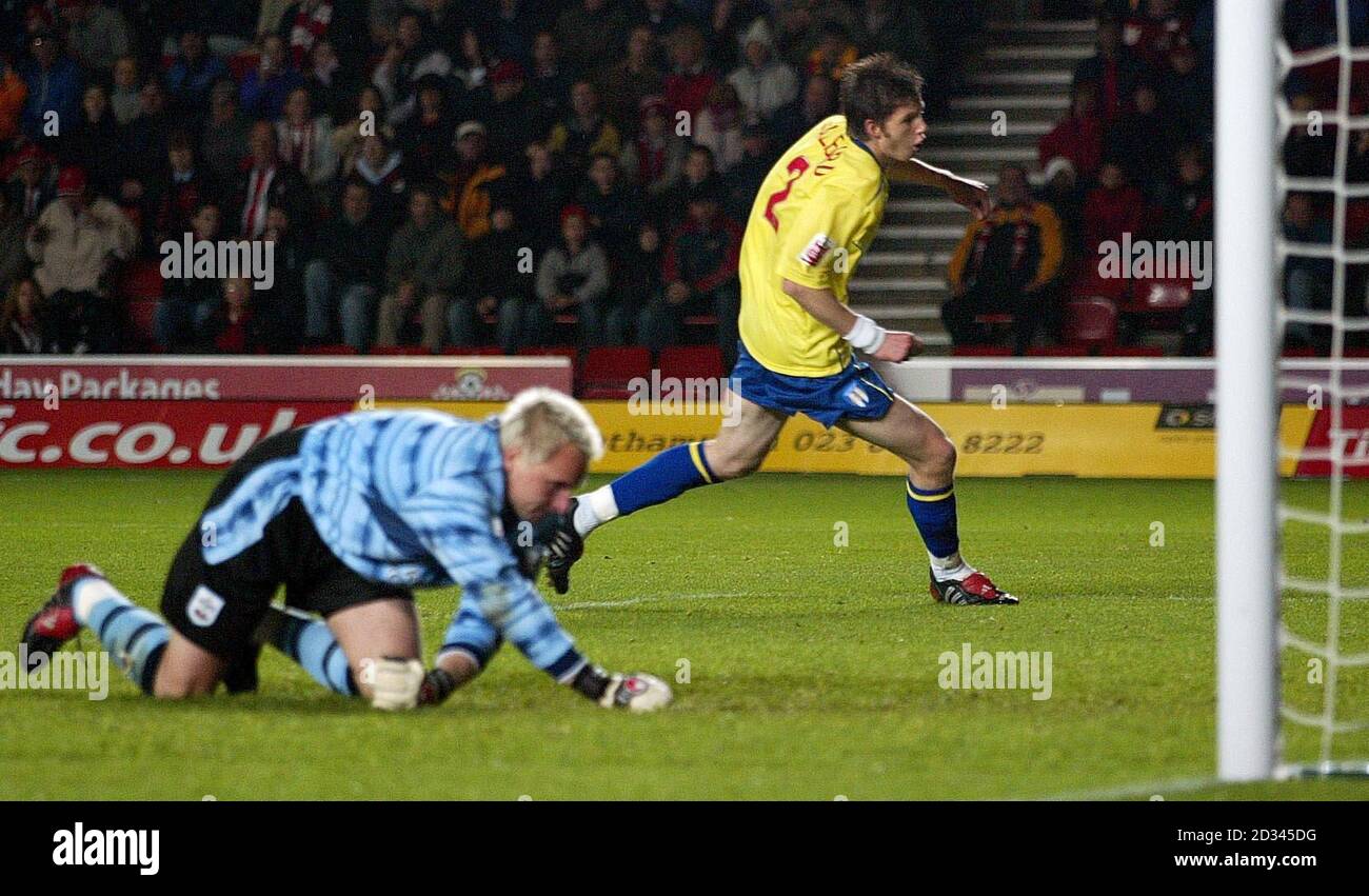 Greg halford premier league hi-res stock photography and images - Alamy