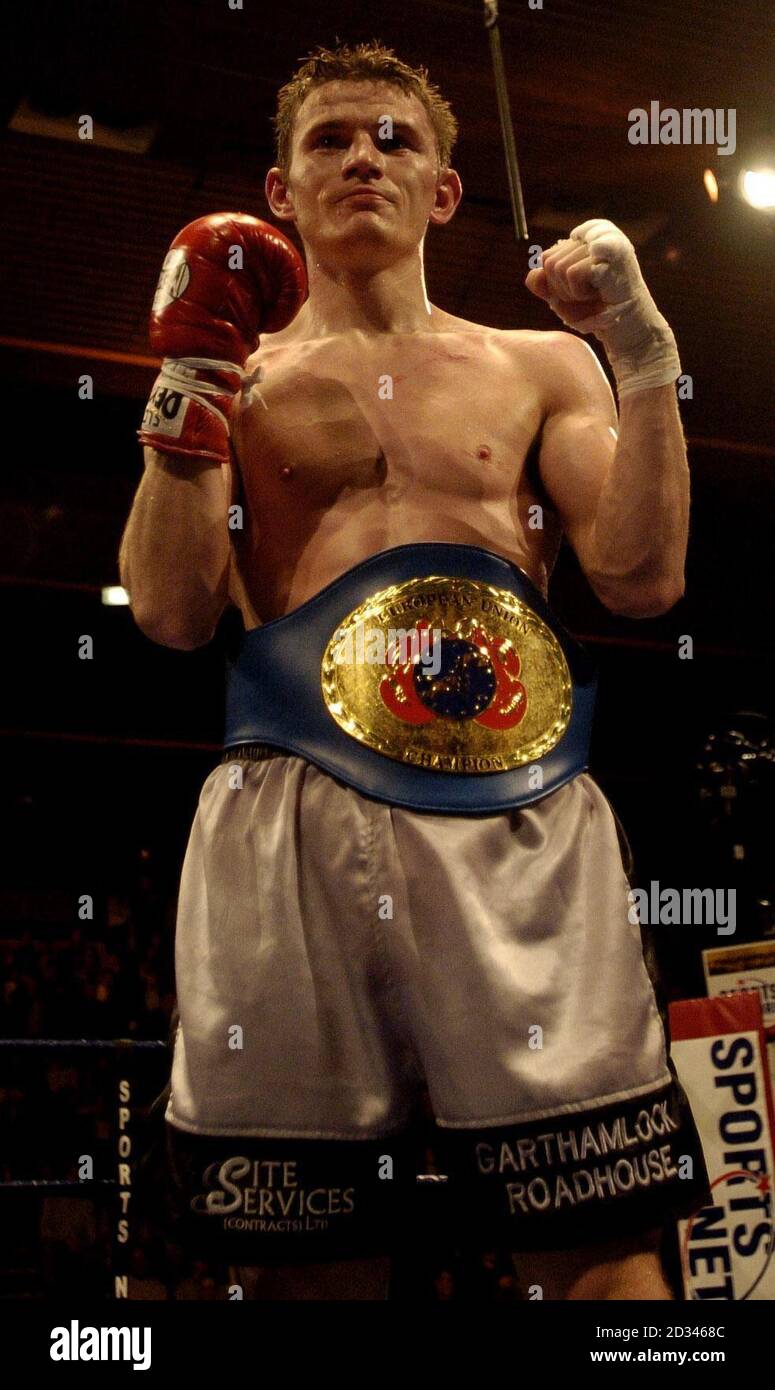 Scotland's Willie Limond retains the EU Super-Featherweight ...