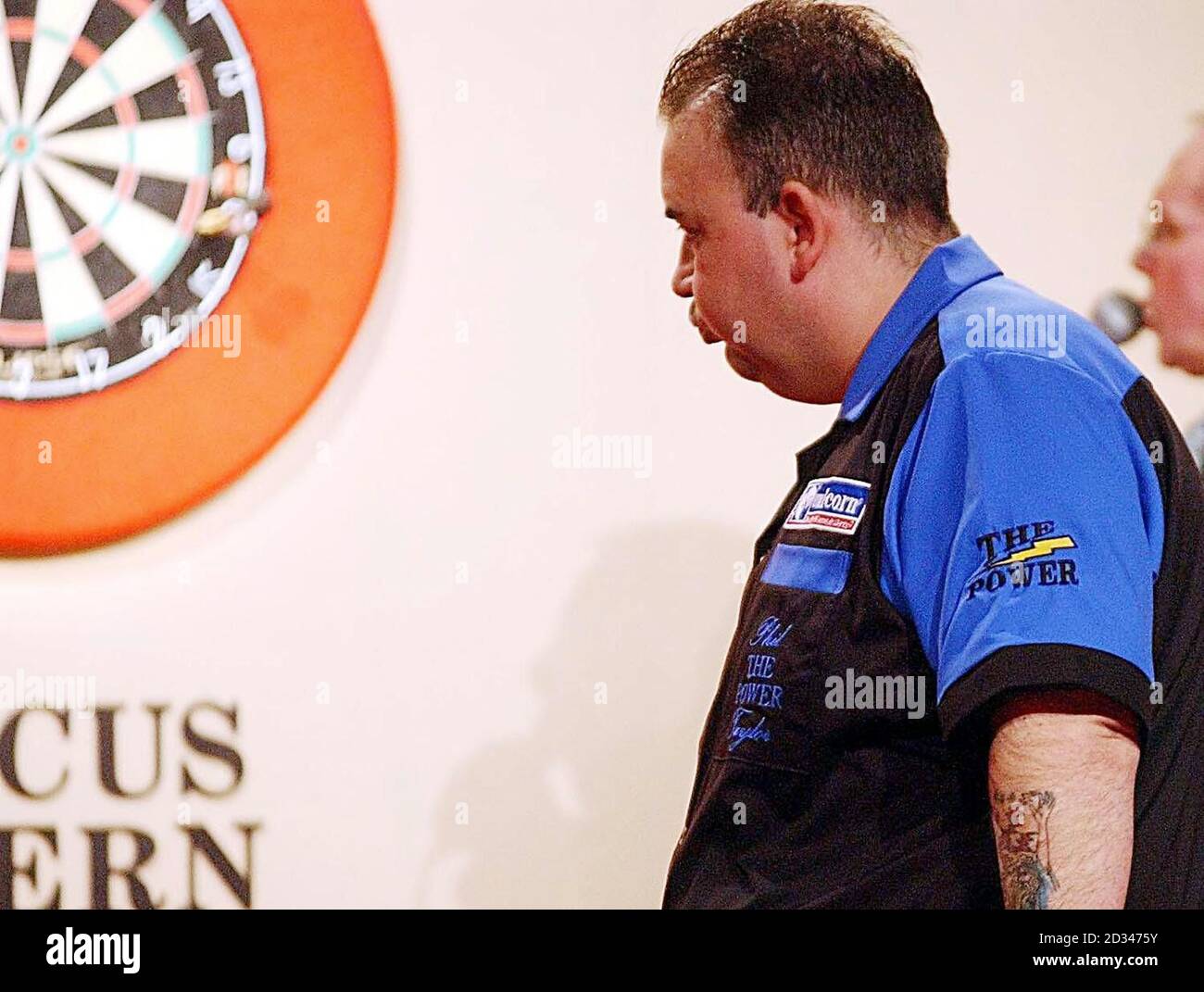 Phil taylor darts hi-res stock photography and images - Alamy