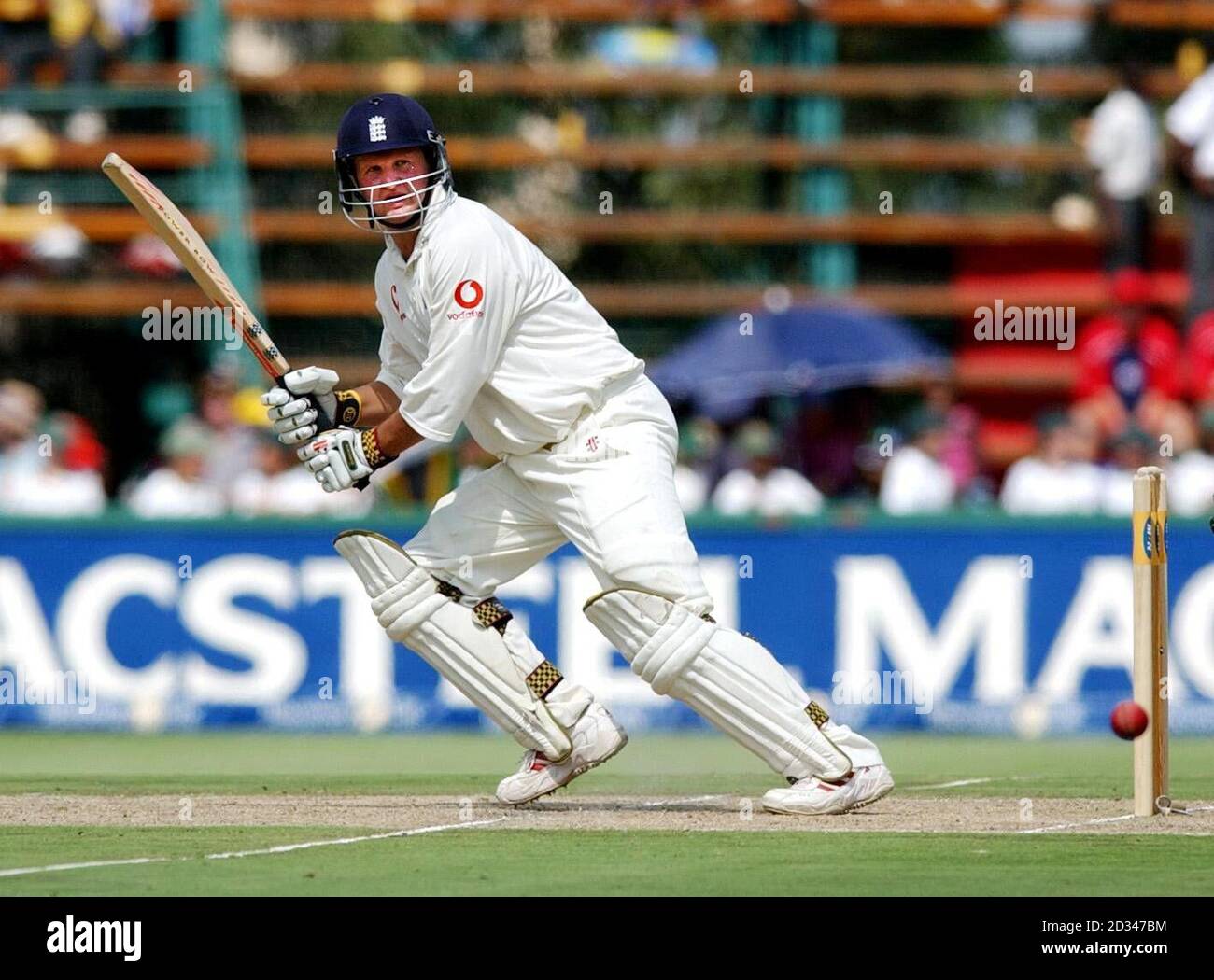 Cricket action robert key hi-res stock photography and images - Alamy