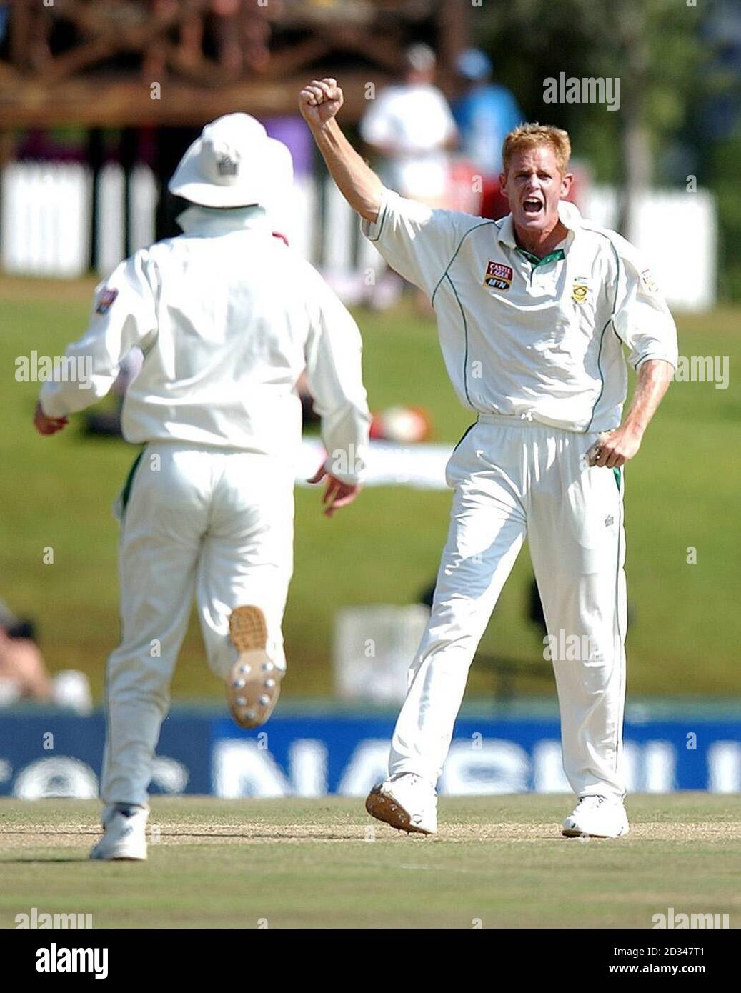 Robert pollock hi-res stock photography and images - Alamy