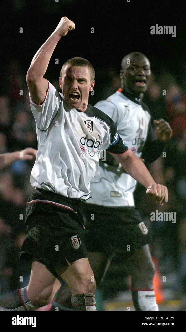 Fulham's Lee Clark (L) celebrates scoring in injury time Stock Photo ...