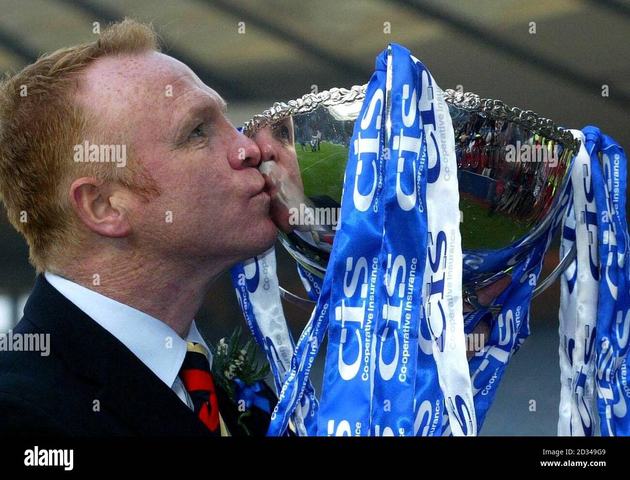 Glasgow rangers manager alex mcleish hi-res stock photography and ...