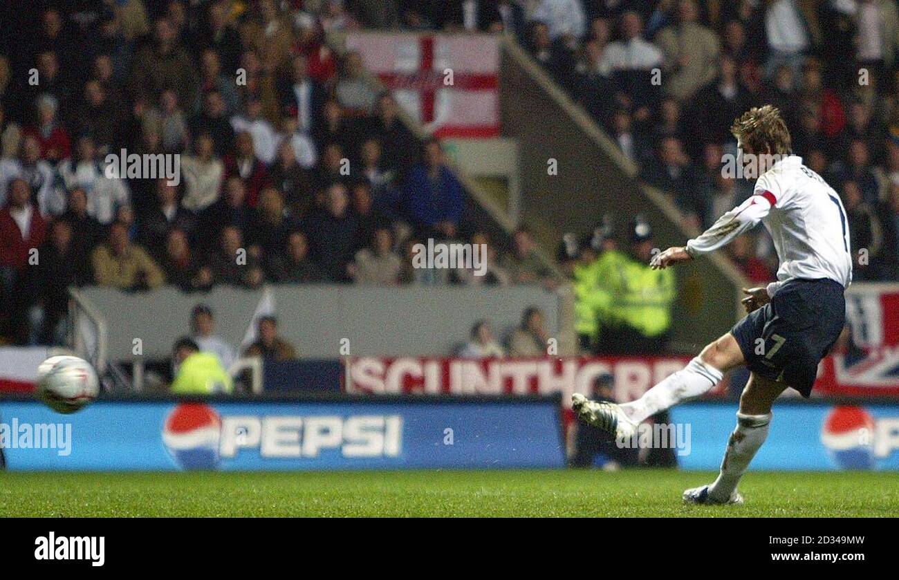 Football action scoring david beckham hi-res stock photography and ...