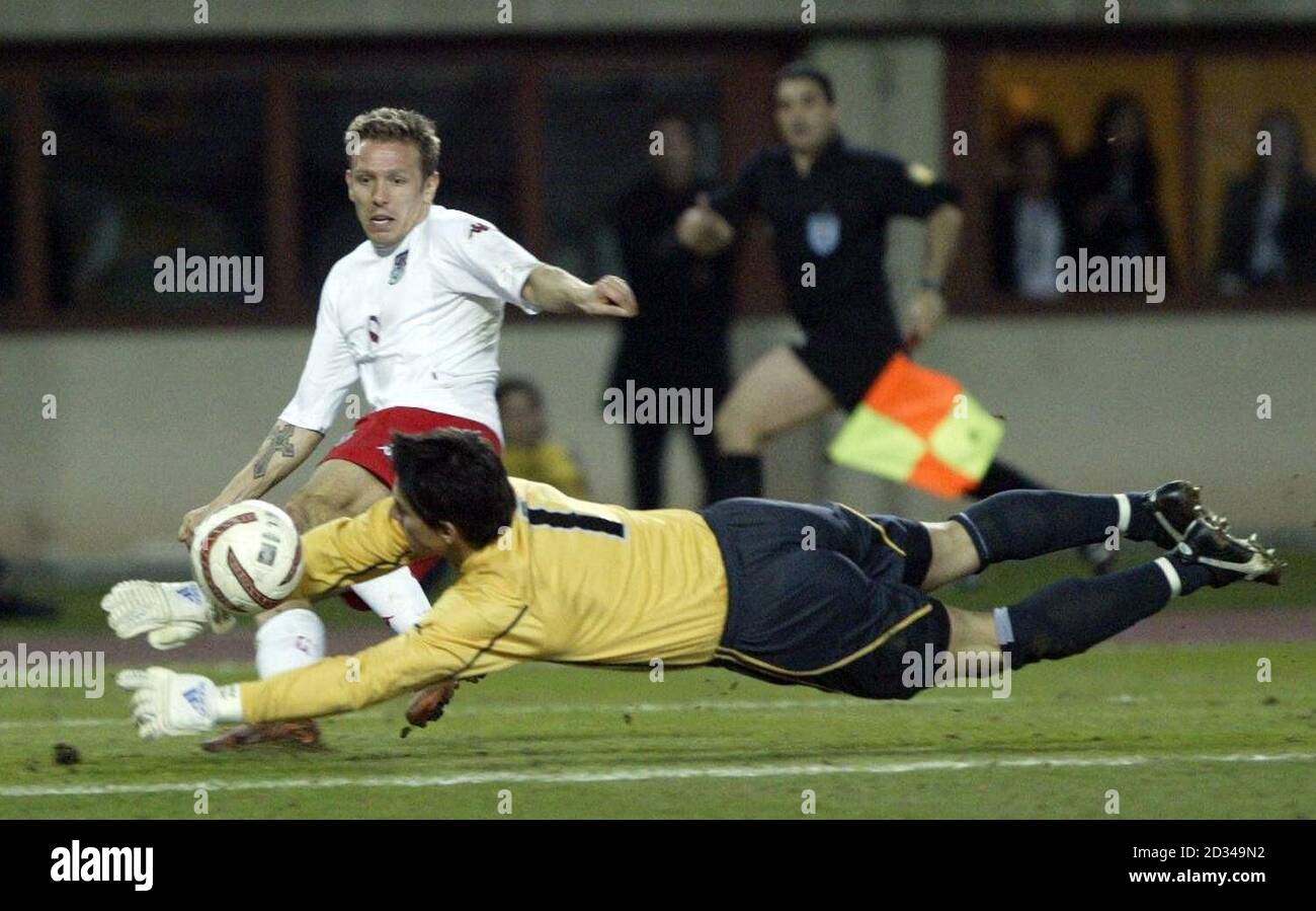 Wales goakeeper hi-res stock photography and images - Alamy