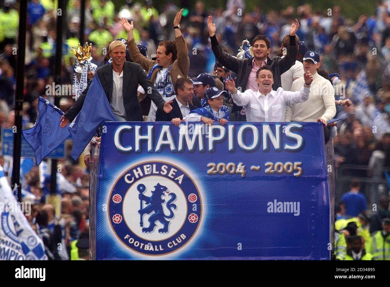Chelsea players enjoy the celebrations Stock Photo - Alamy