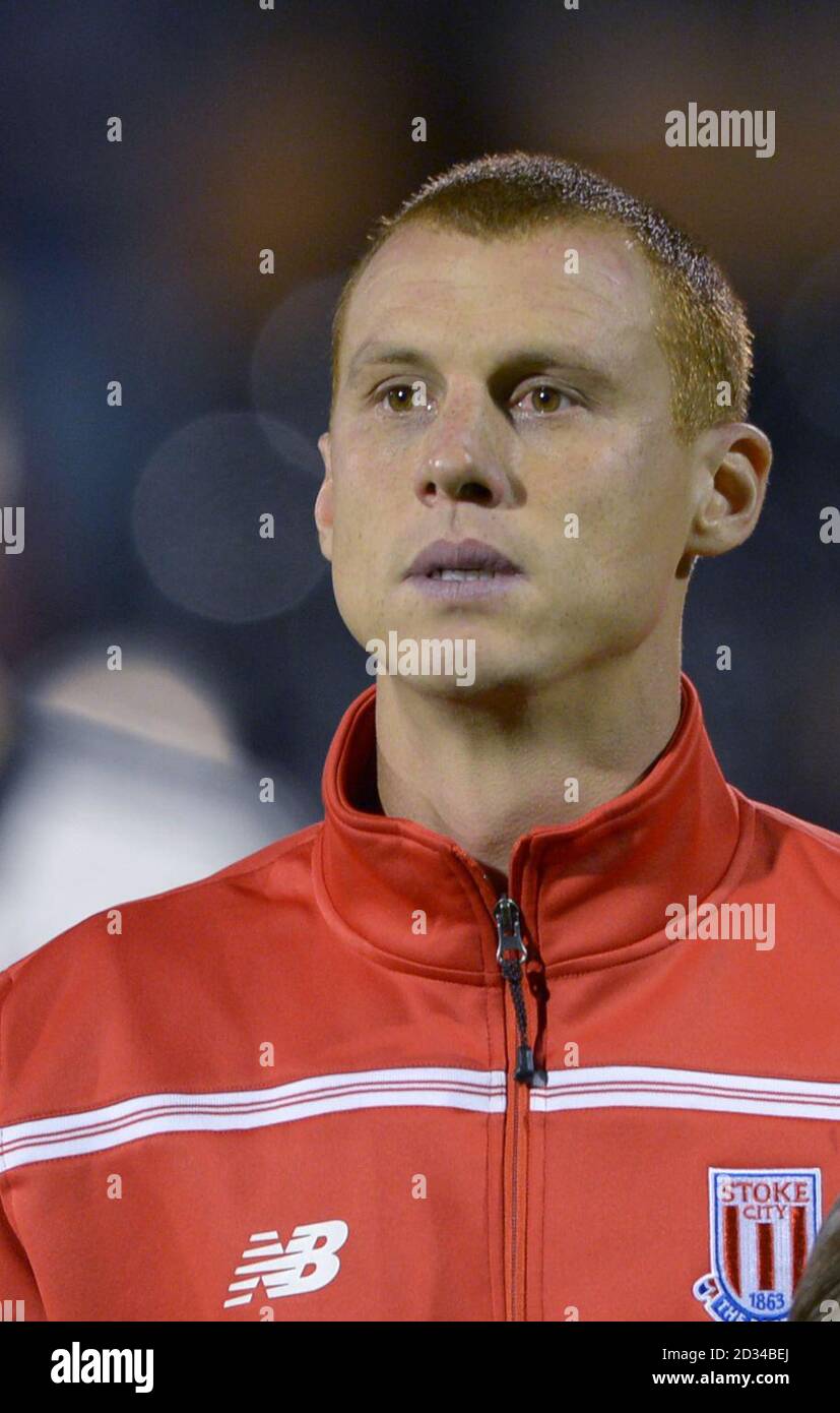 Stoke citys steve sidwell capital one cup hi-res stock photography and ...