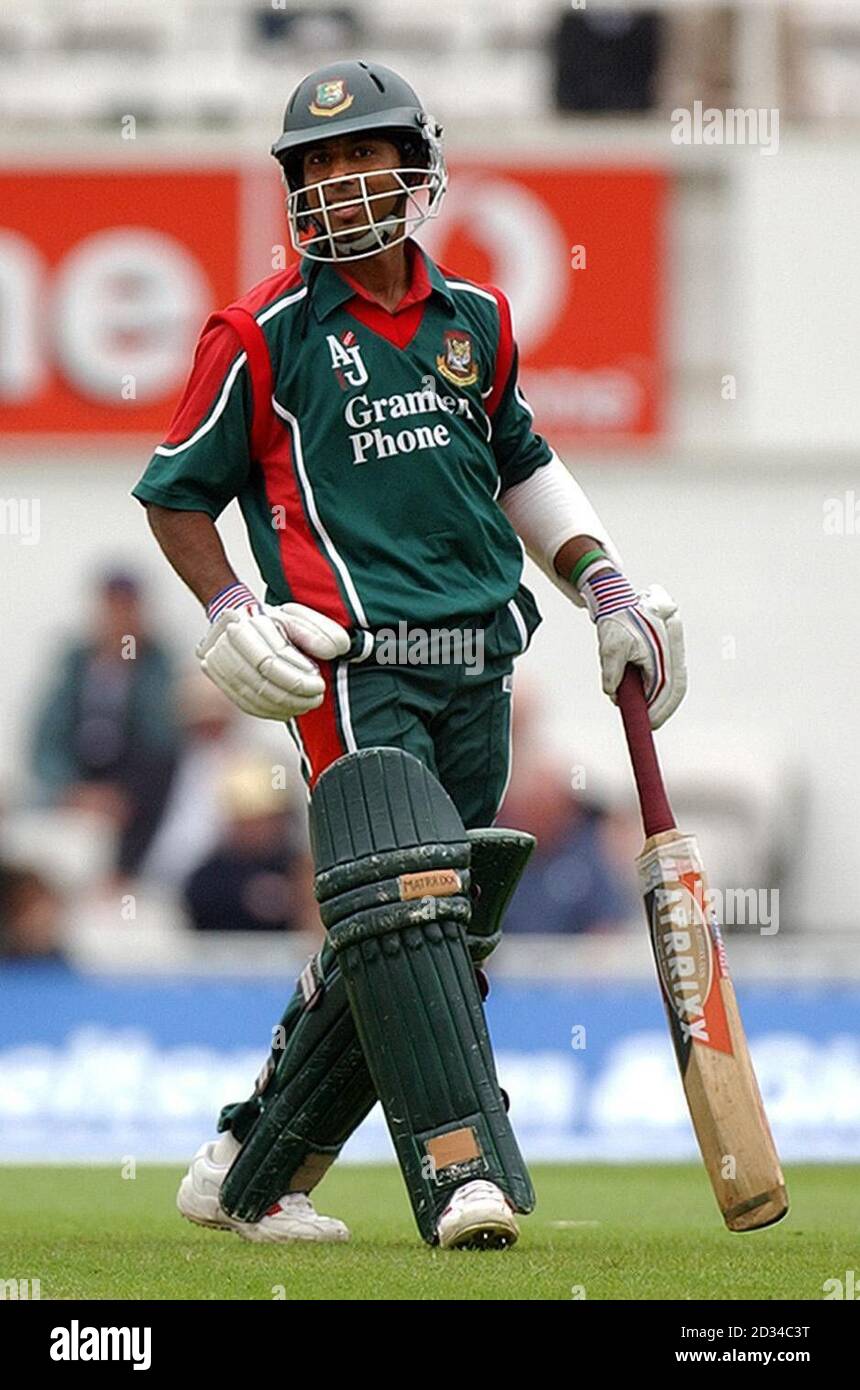 Bangladeshs aftab ahmed reacts after scoring 50 runs hi-res stock ...