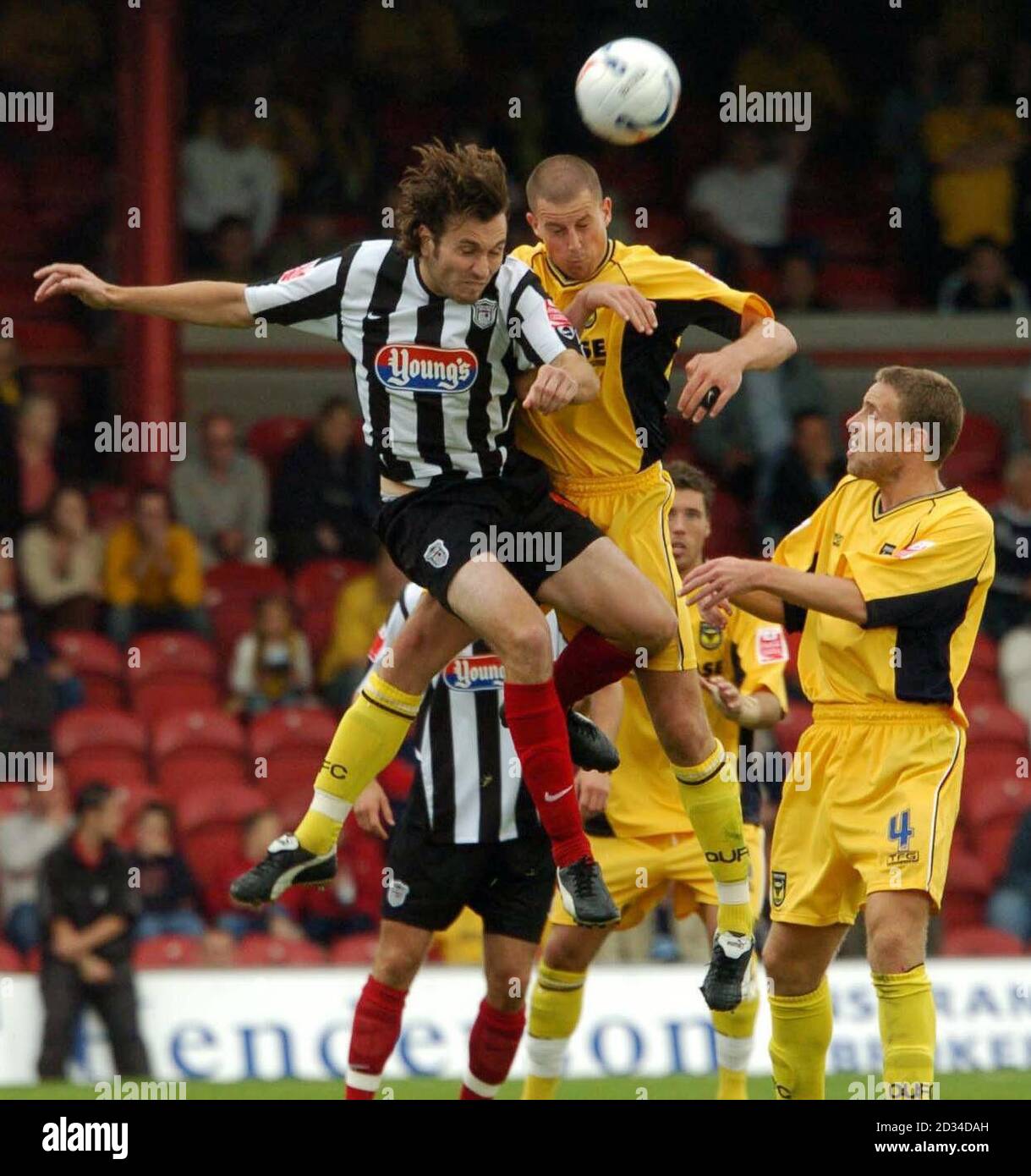 Air clash hi-res stock photography and images - Alamy