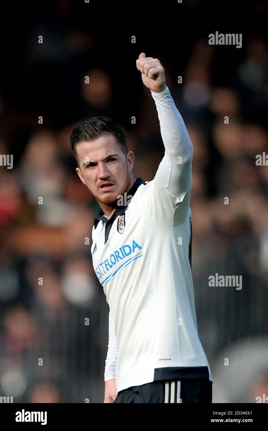 Ross mccormack fulham hi-res stock photography and images - Alamy