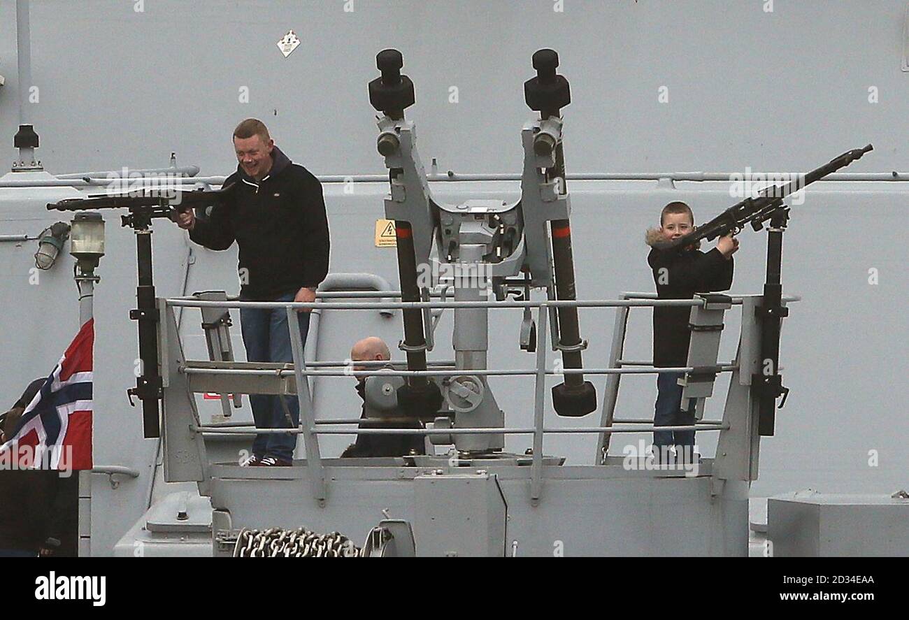 Convoy six nato warships hi-res stock photography and images - Alamy