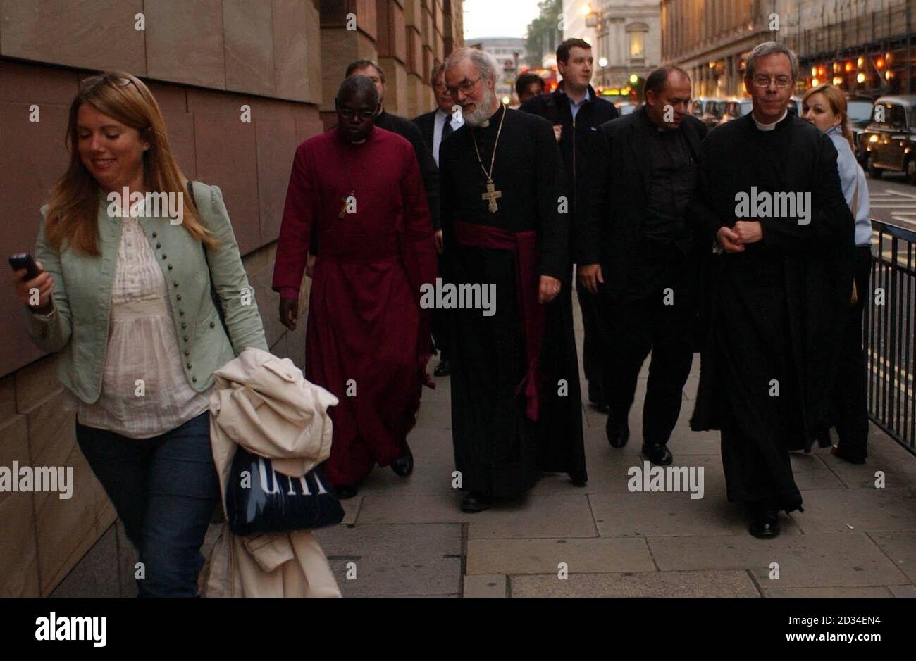 The right reverend dr rowan williams hi-res stock photography and ...