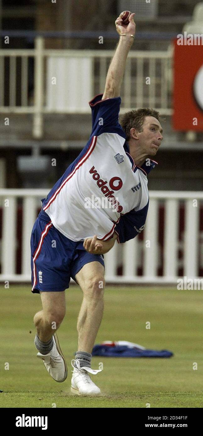 James howden hi-res stock photography and images - Alamy