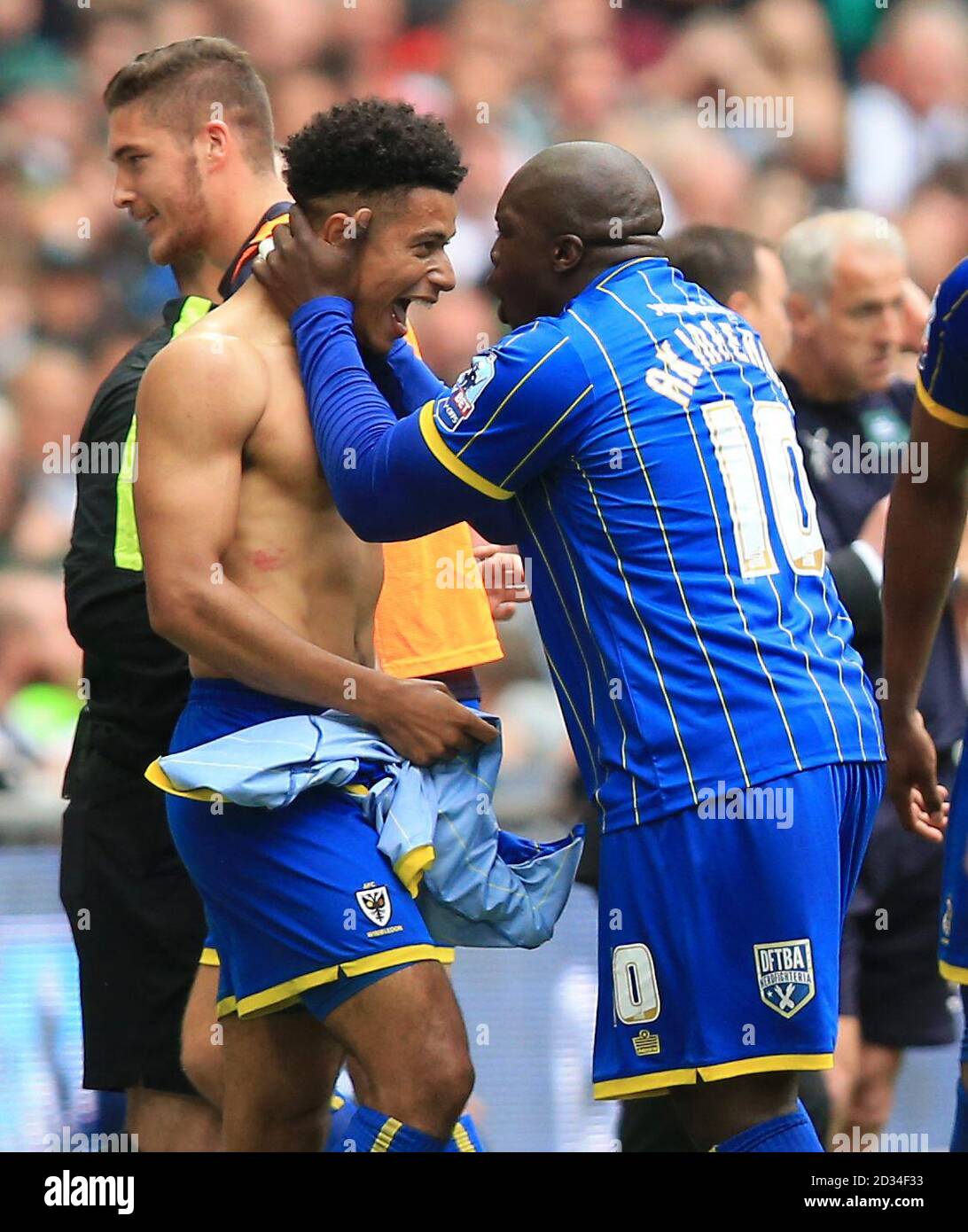 Afc wimbledons lyle taylor celebrates scoring hi-res stock photography ...