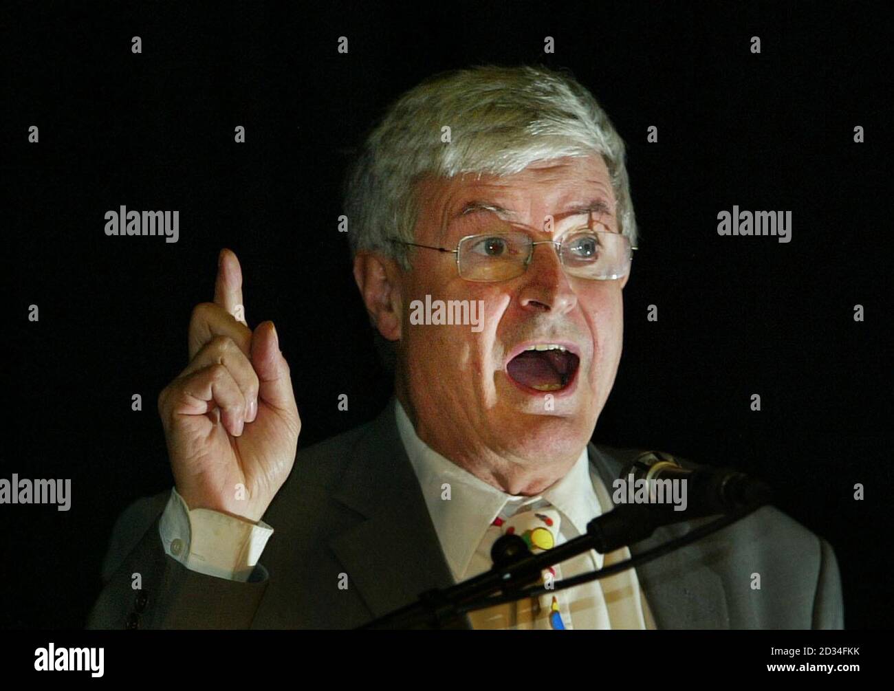 Dundee press conference hi-res stock photography and images - Alamy