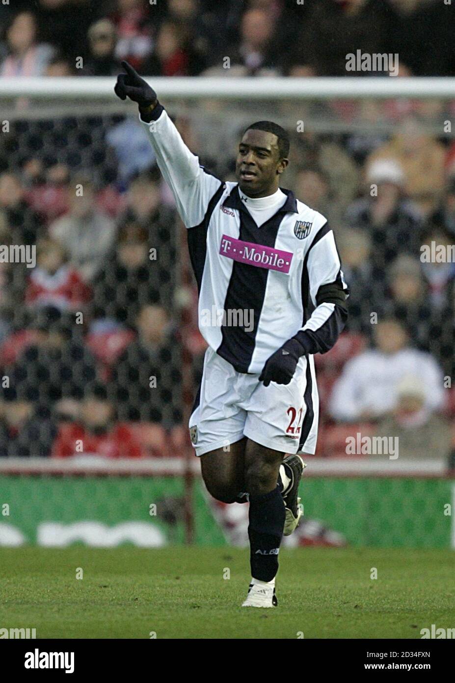 Nathan ellington celebrates hi-res stock photography and images - Alamy