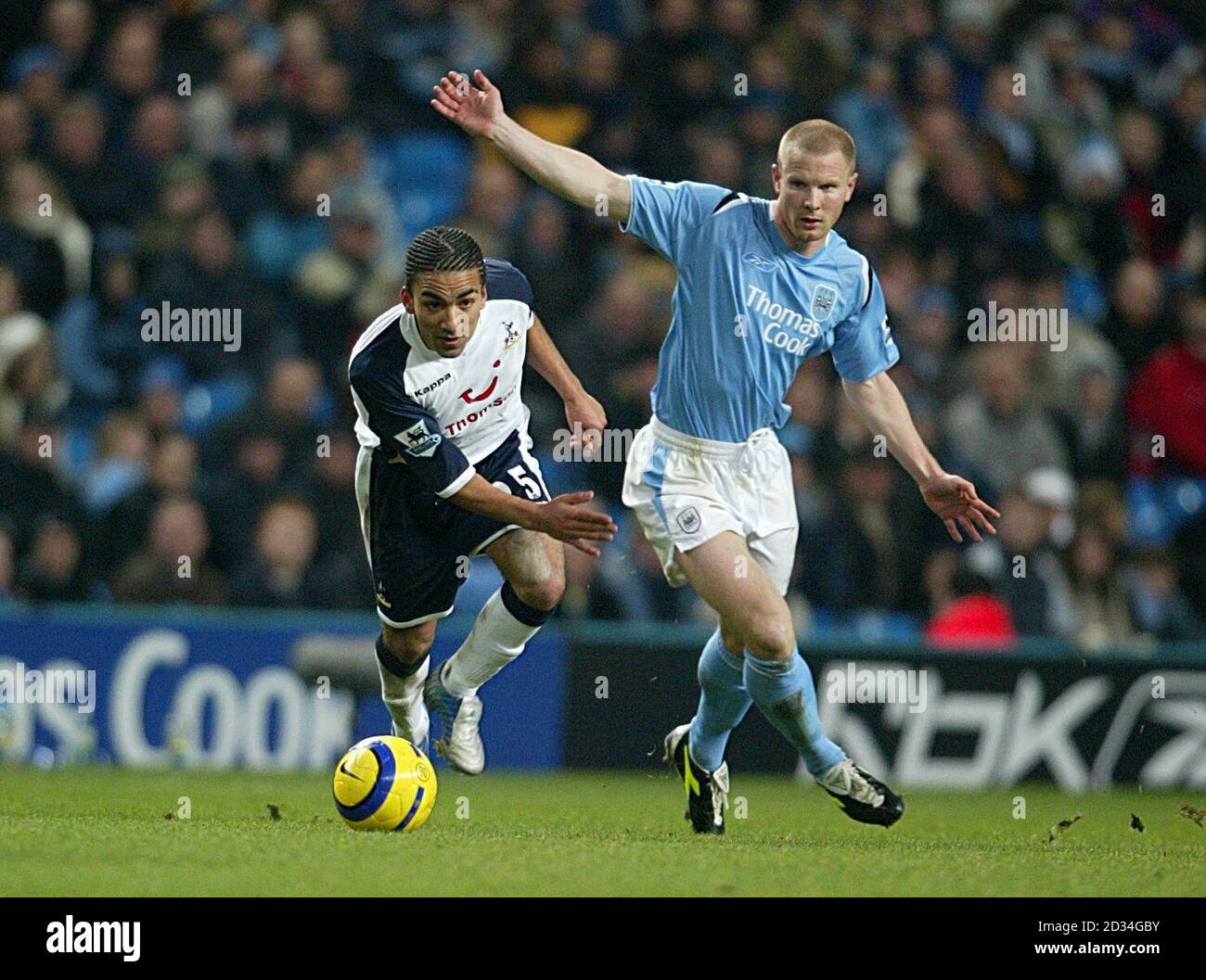 Tottenham Hotspurs' Aaron Lennon gets away from Manchester City's Ben ...