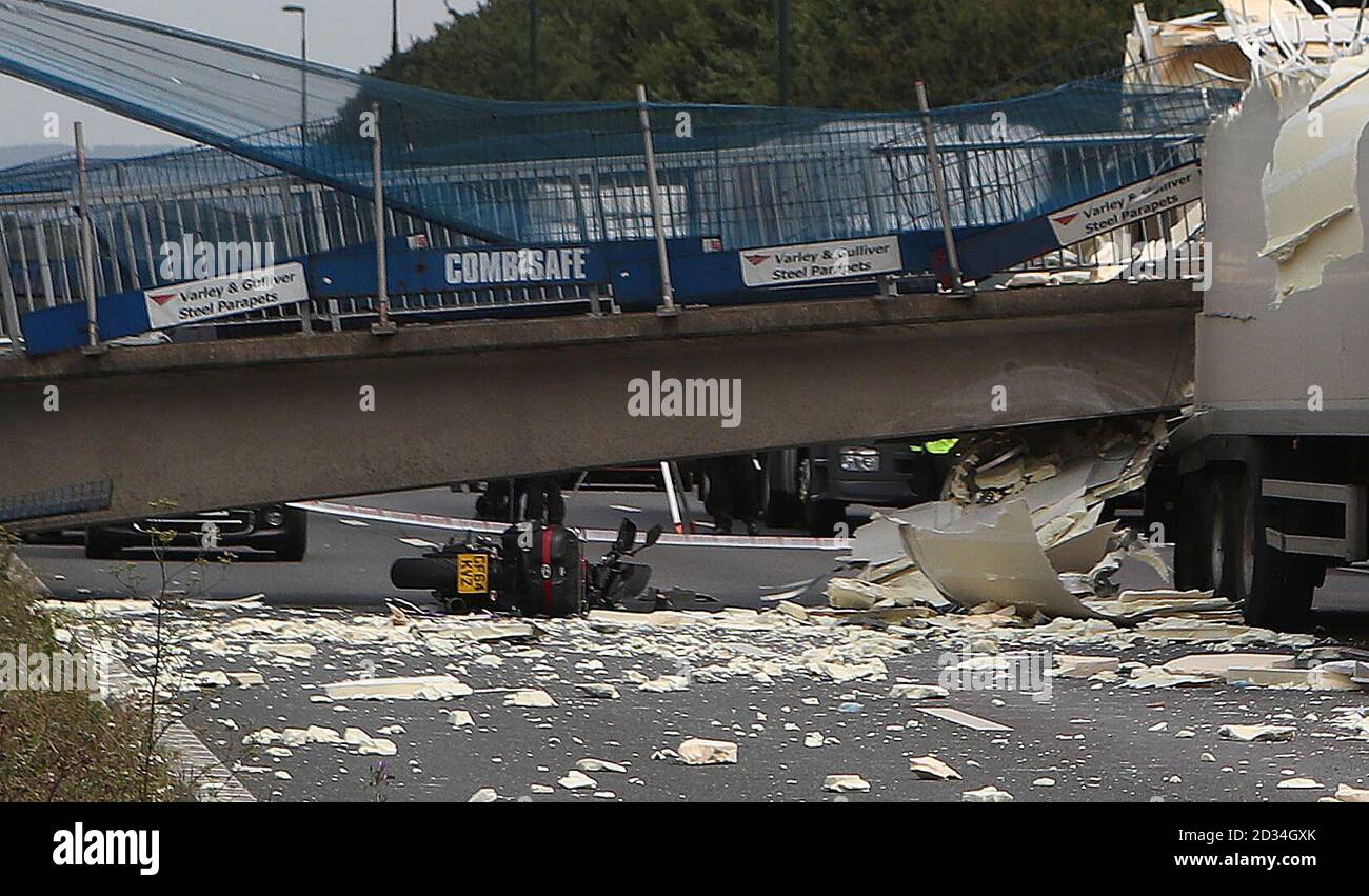 The scene on the M20 after a lorry hit a motorway bridge, causing it to ...