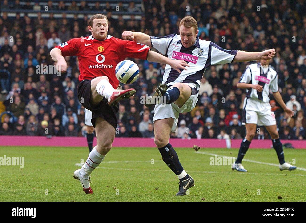 (L-R) Manchester United's Wayne Rooney and West Bromwich Albion's Steve ...