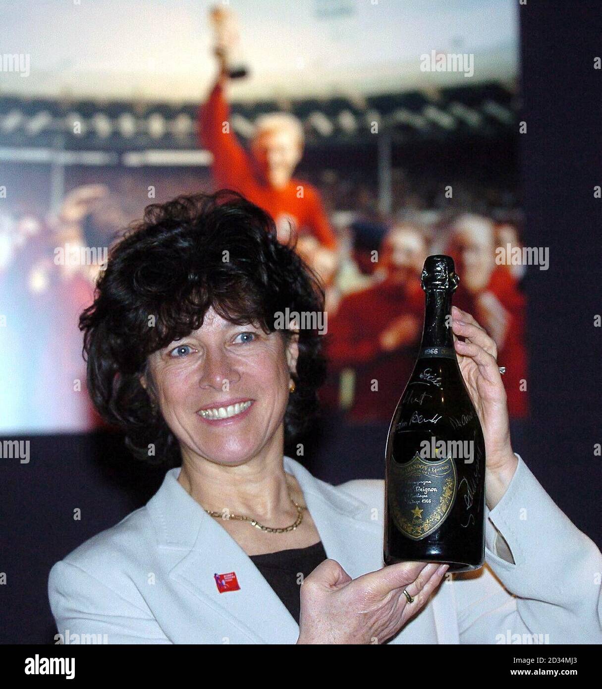 Stephanie Moore, widow of the late Bobby Moore, unveils the bottle of ...