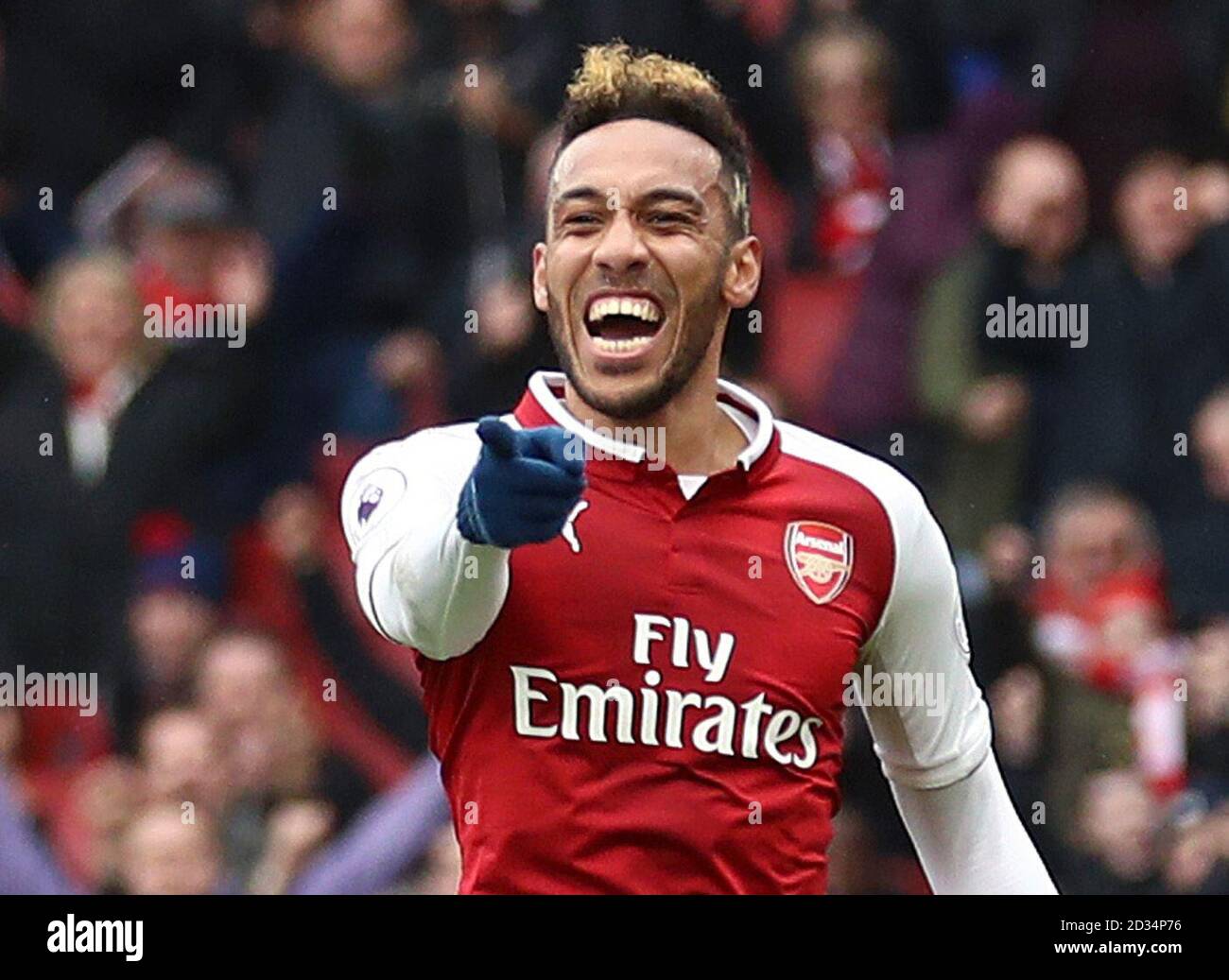Arsenal's Pierre-Emerick Aubameyang celebrates scoring his side's first ...