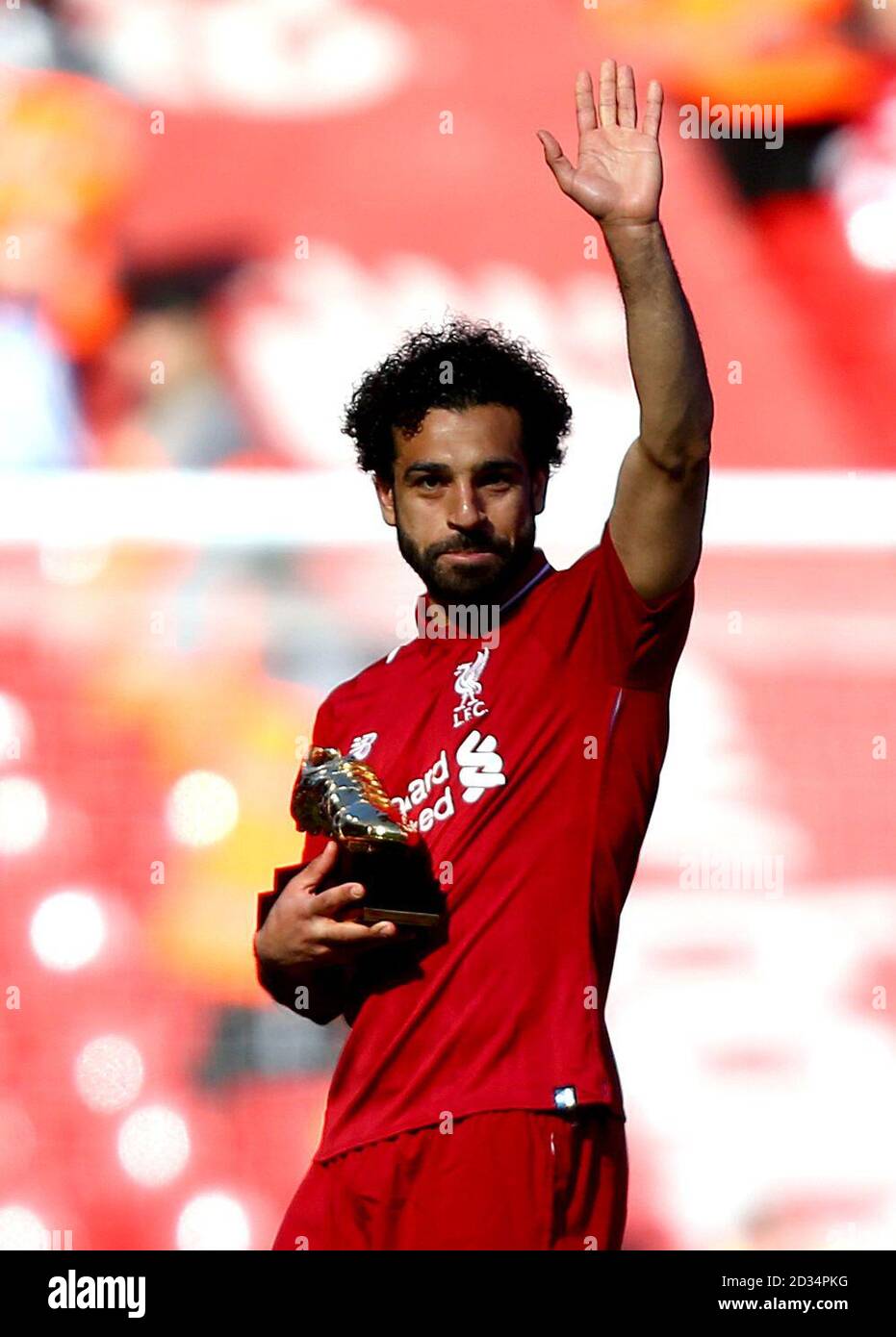 Liverpool's Mohamed Salah with the golden boot award after the final ...