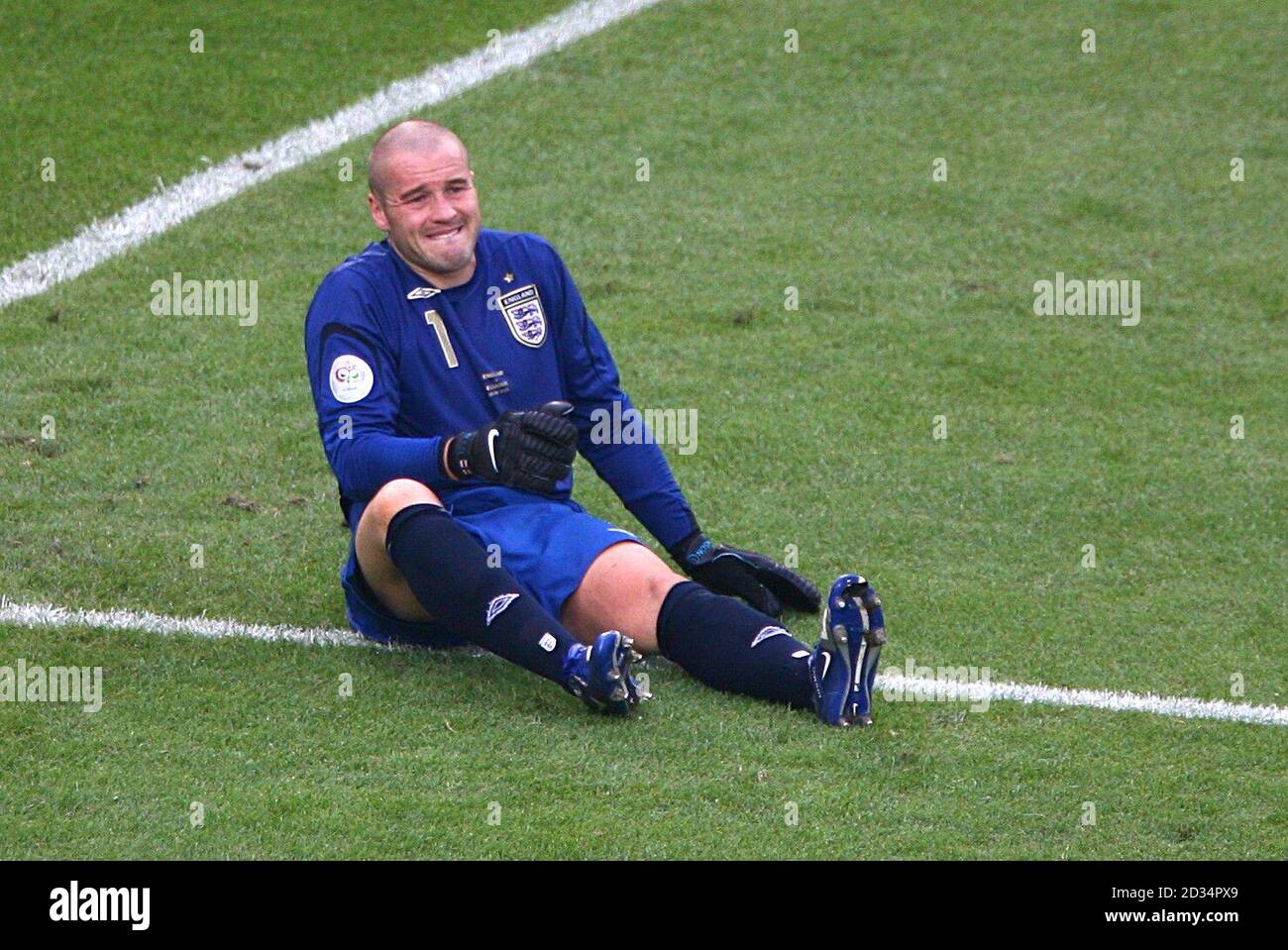 England goalkeeper lies injured hi-res stock photography and images - Alamy