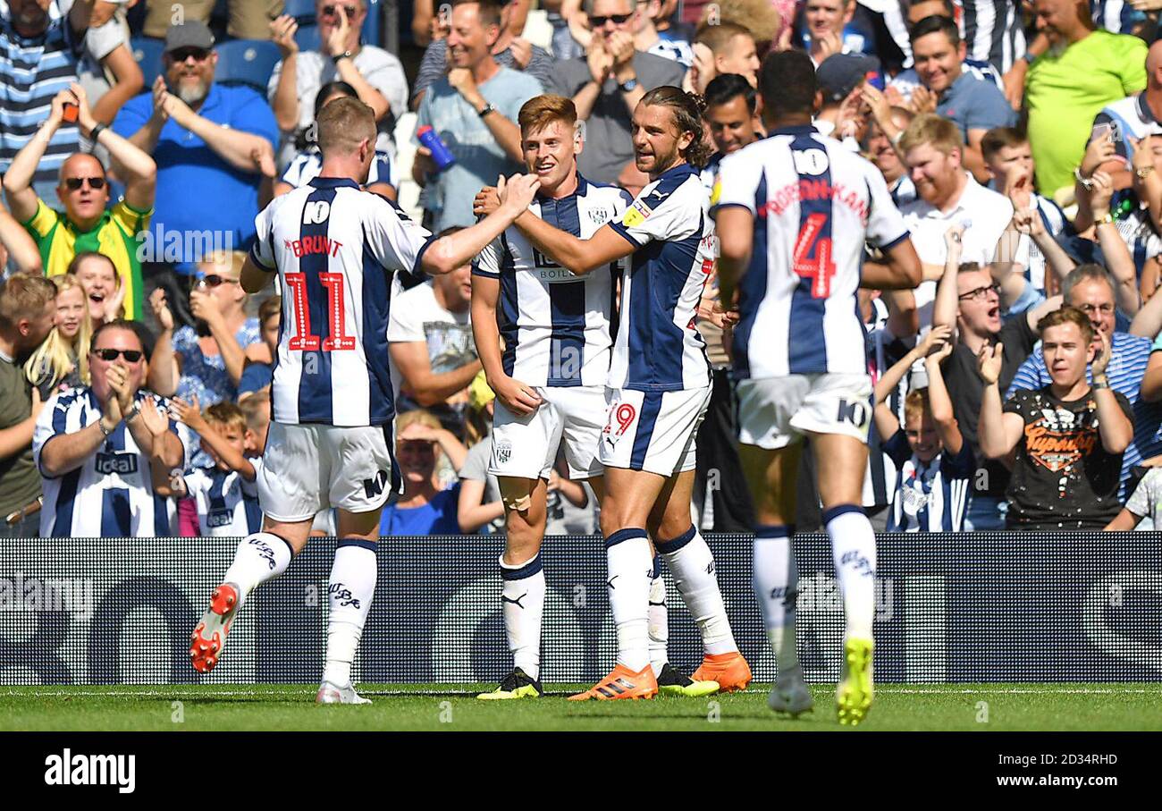 Harvey barnes english soccer player hi-res stock photography and images ...