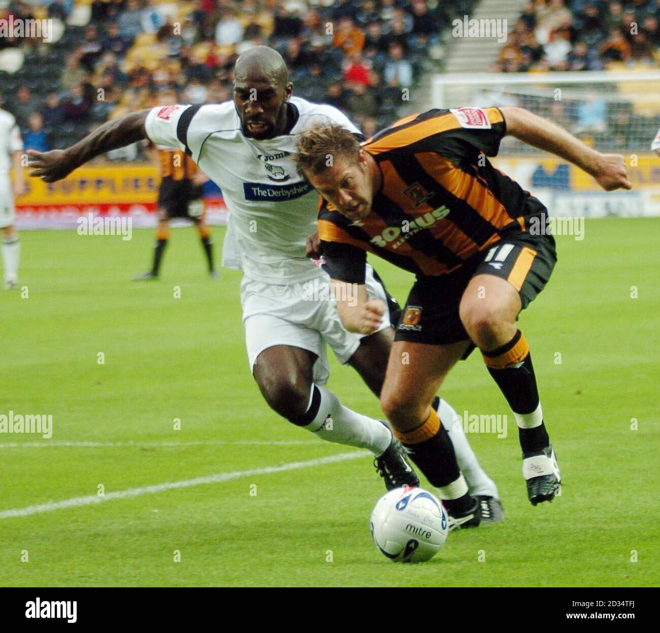 Hull City's John Parkin (right) and Derby County's Darren Moore during ...
