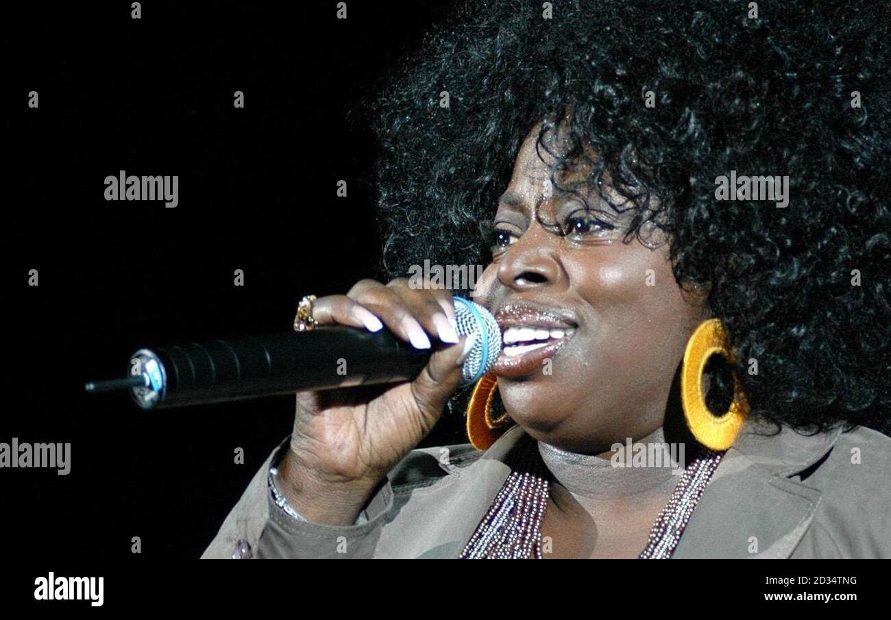 Angie stone hi-res stock photography and images - Alamy
