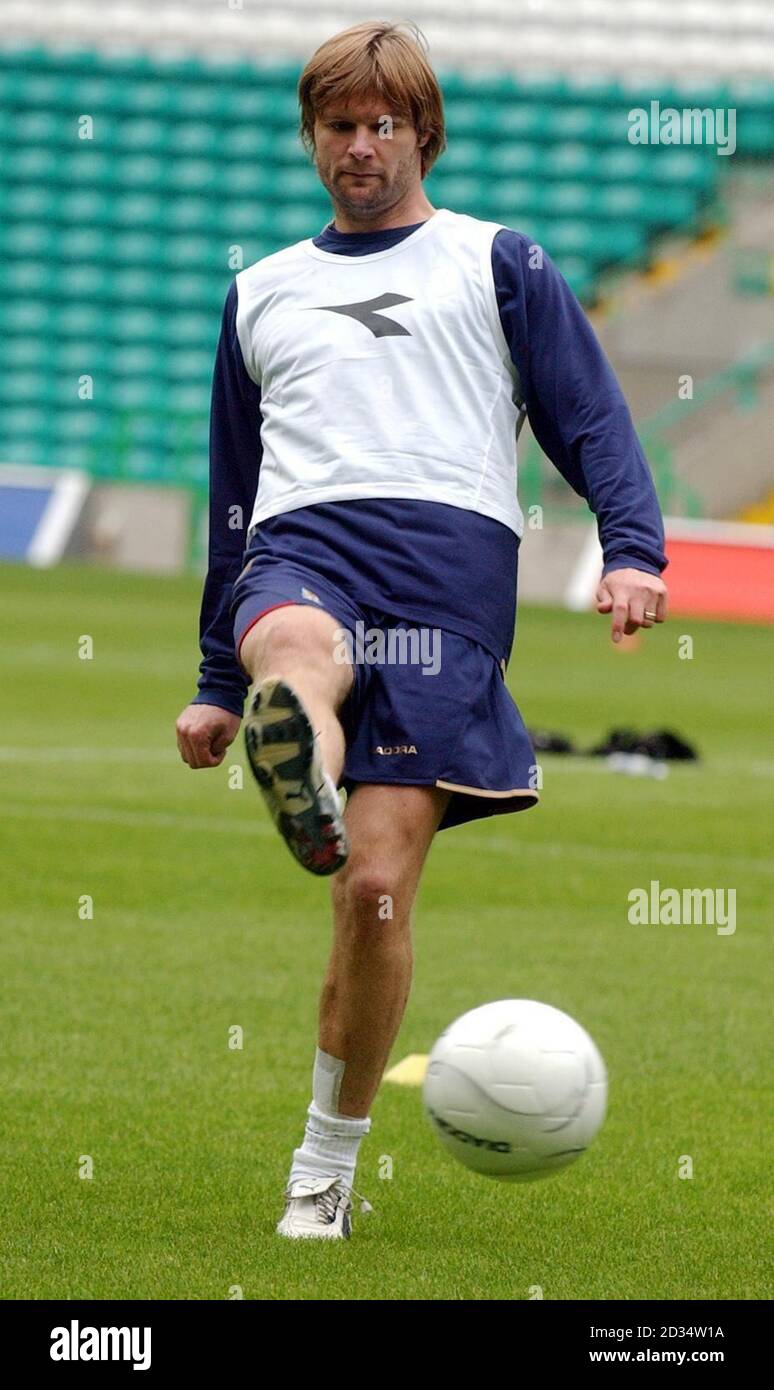 Scotland's Steven Pressley in action during a training session at ...