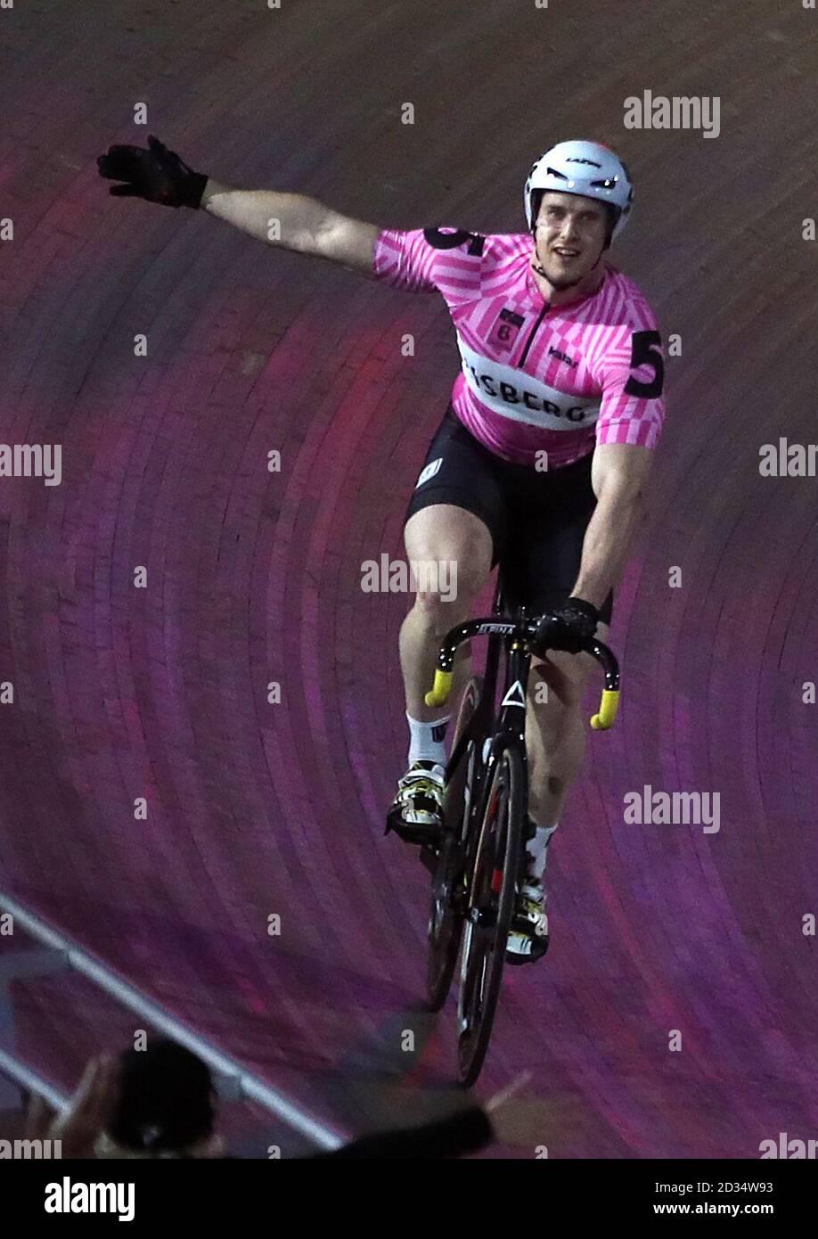 Alexander spratt hi-res stock photography and images - Alamy