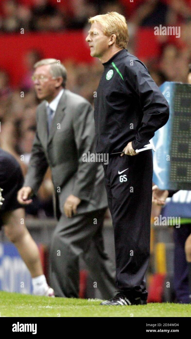 Gordon Strachan Manchester United High Resolution Stock Photography and ...