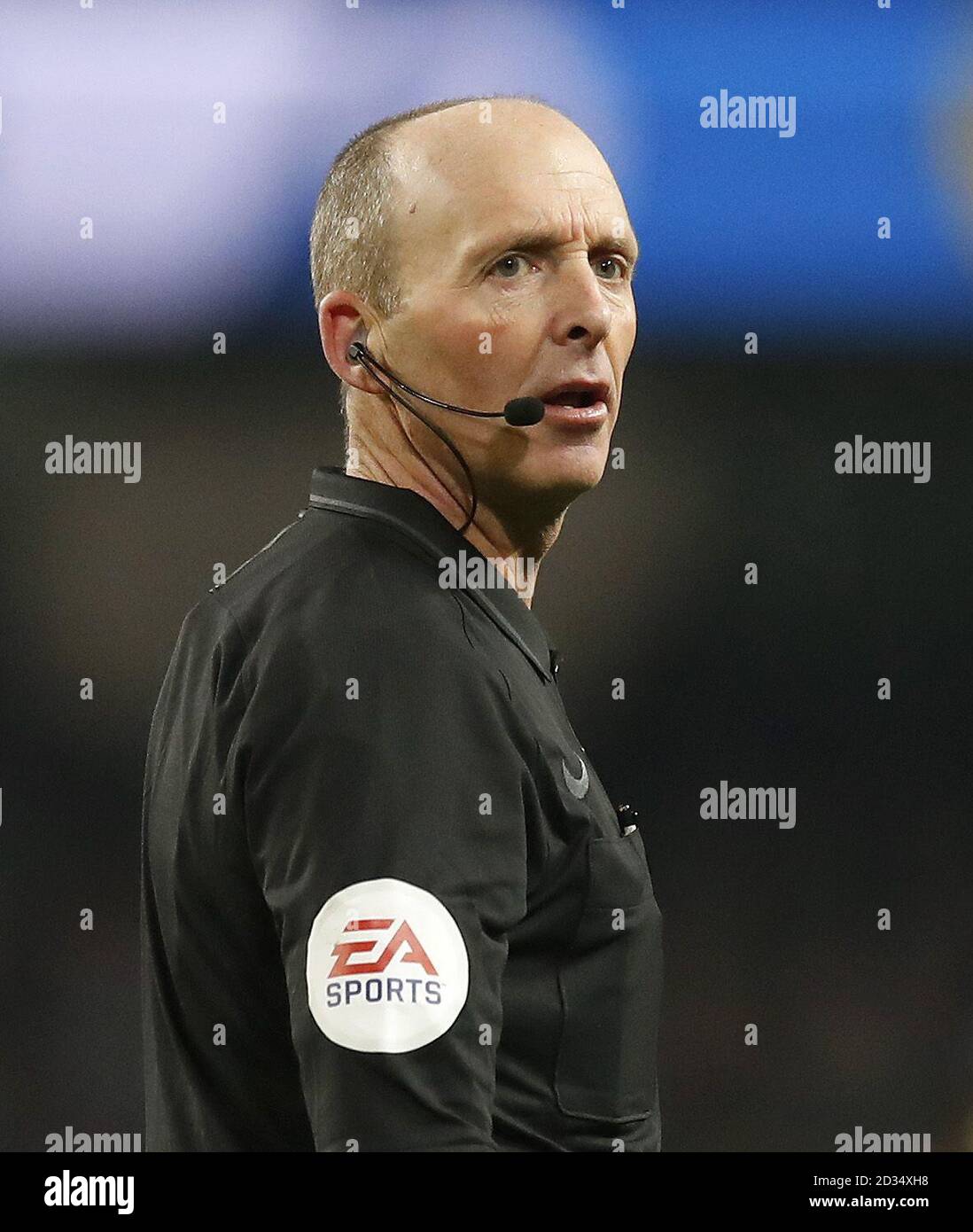 Referee Mike Dean Stock Photo - Alamy